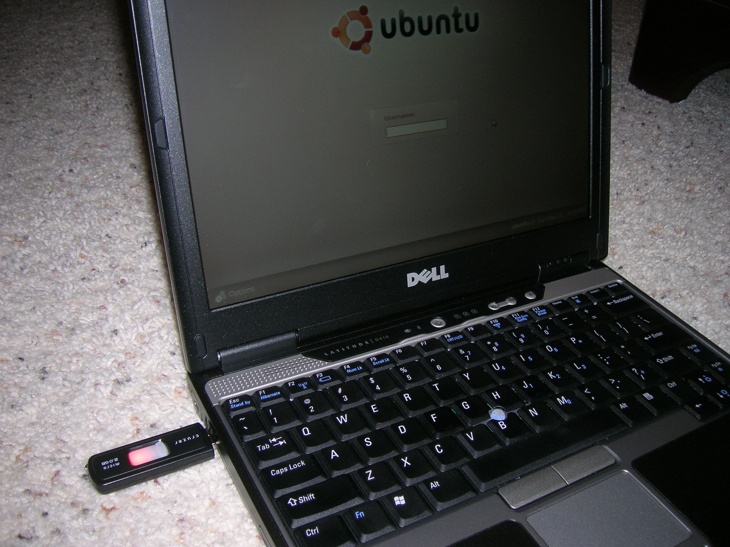 Boot and Run Ubuntu From a Flash Drive : 6 Steps - Instructables
