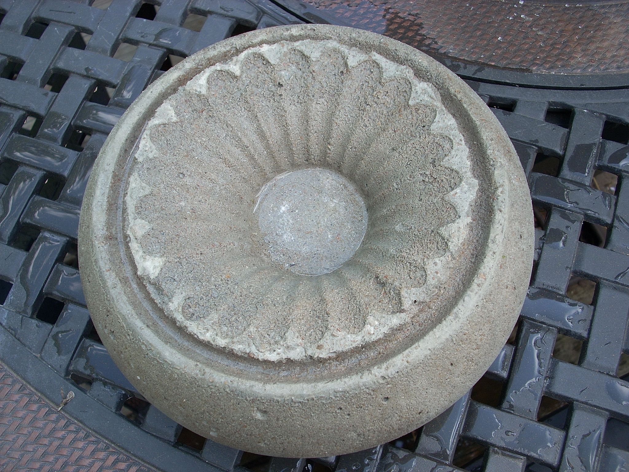 Easy to Make Concrete Bowls and Planters... : 11 Steps (with Pictures ...