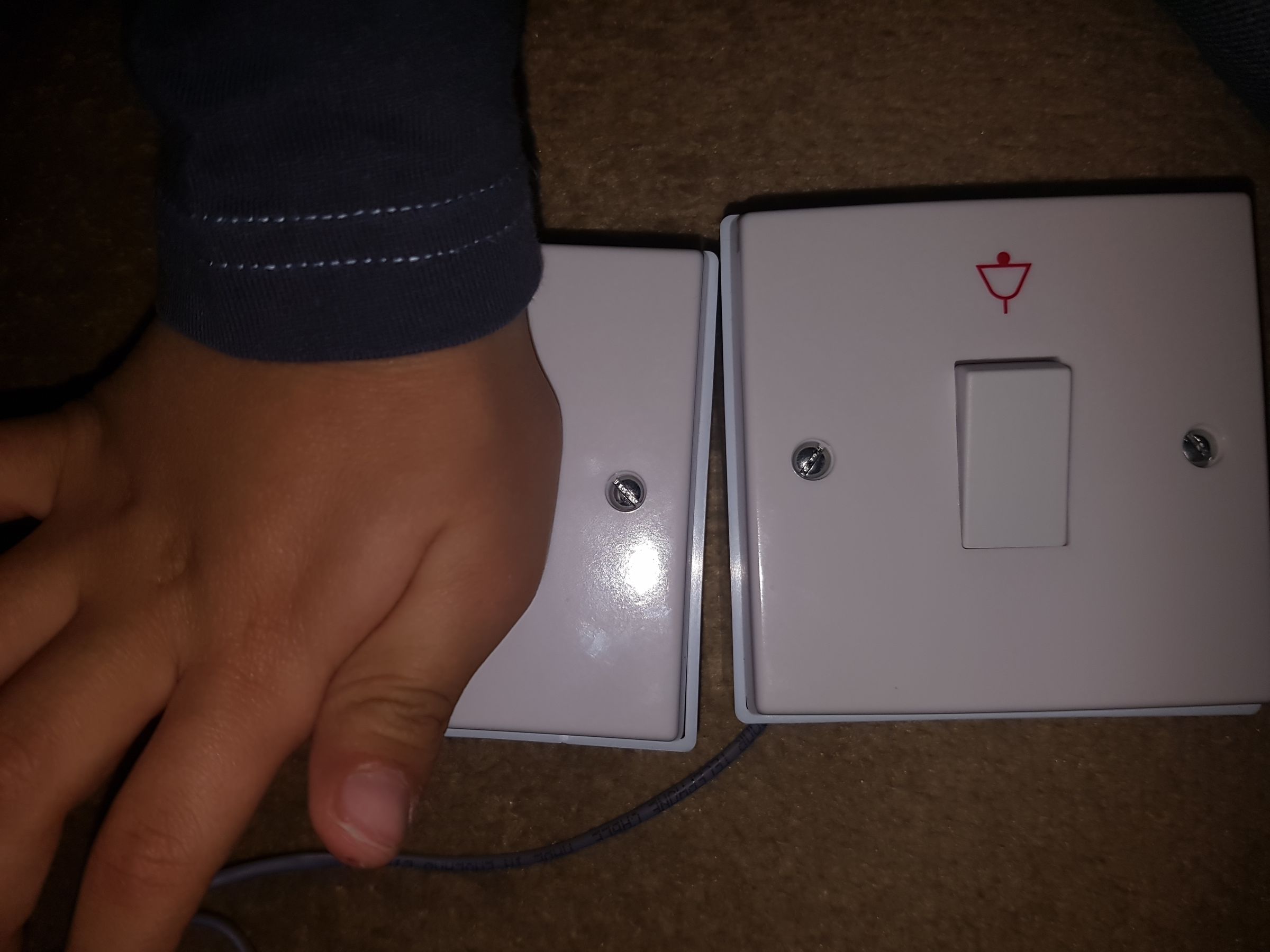 2 Players Competition / Quiz Buzzer Box System Using Arduino : 10 Steps ...