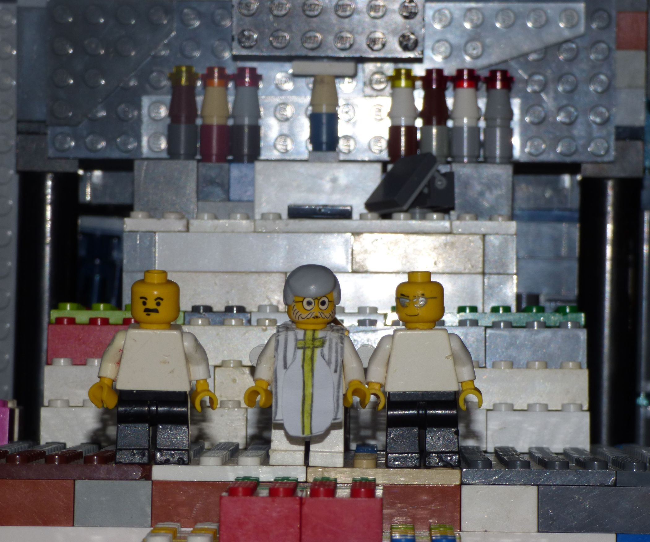 How to Make Vestments for Your Lego Minifigures : 12 Steps - Instructables