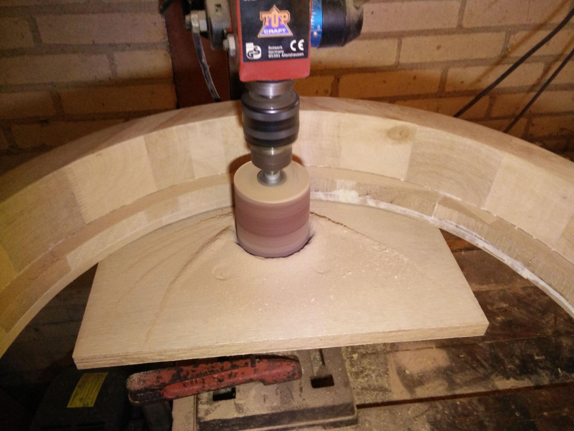 How to Make a Round Window Frame : 6 Steps (with Pictures) - Instructables