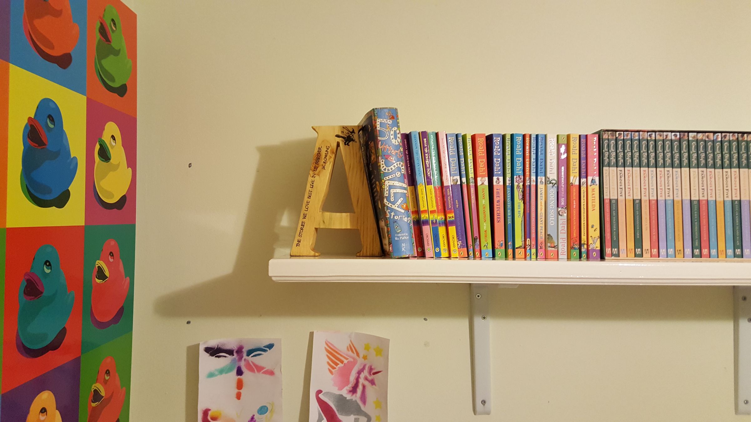 FiSHELF - the Fish Bowl Book Shelf : 7 Steps (with Pictures ...