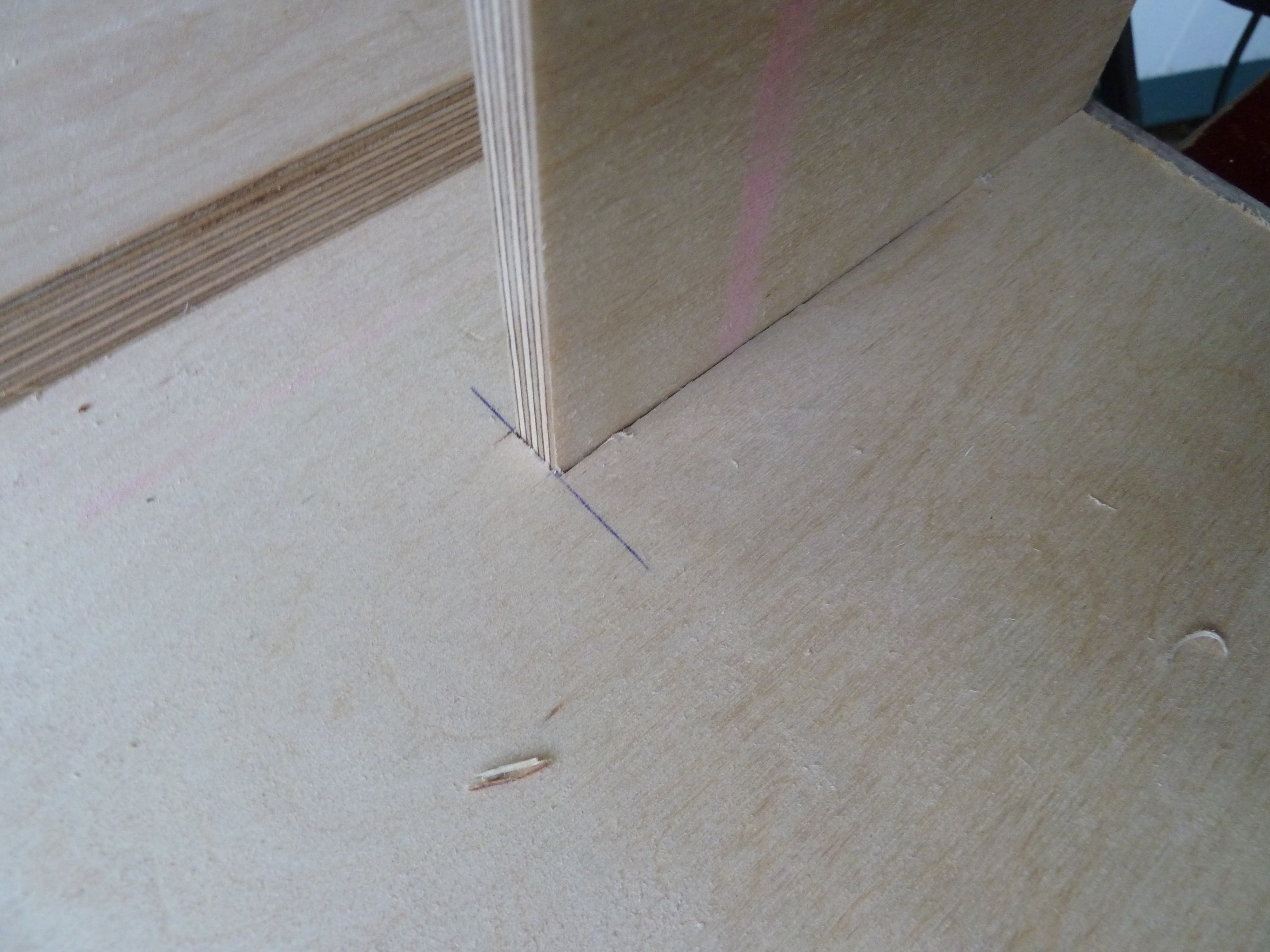 Make a Portable Workstation : 14 Steps (with Pictures) - Instructables