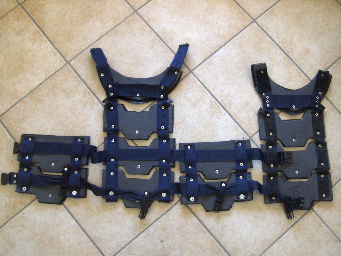 Futuristic Plate Armour (Larp) : 9 Steps (with Pictures) - Instructables