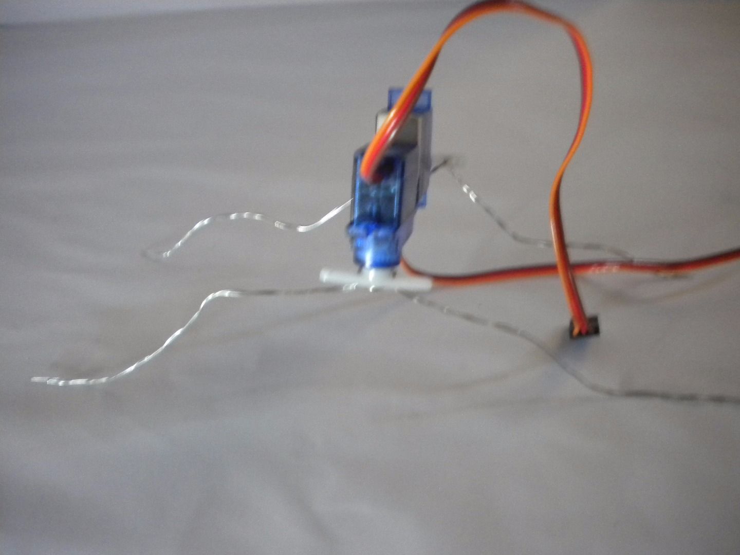 Build Your Own Insect Robot Using Arduino And Servo 6 Steps