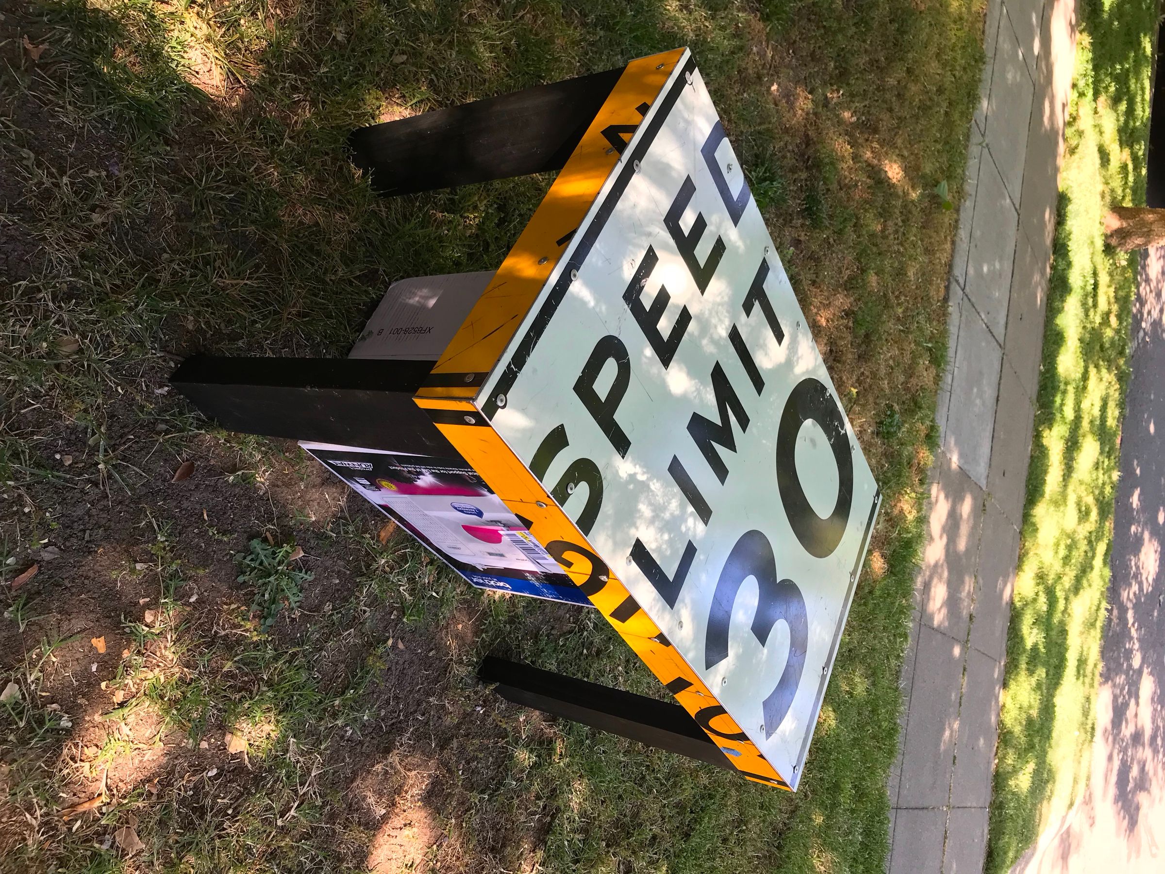 Street Sign Bench : 8 Steps - Instructables