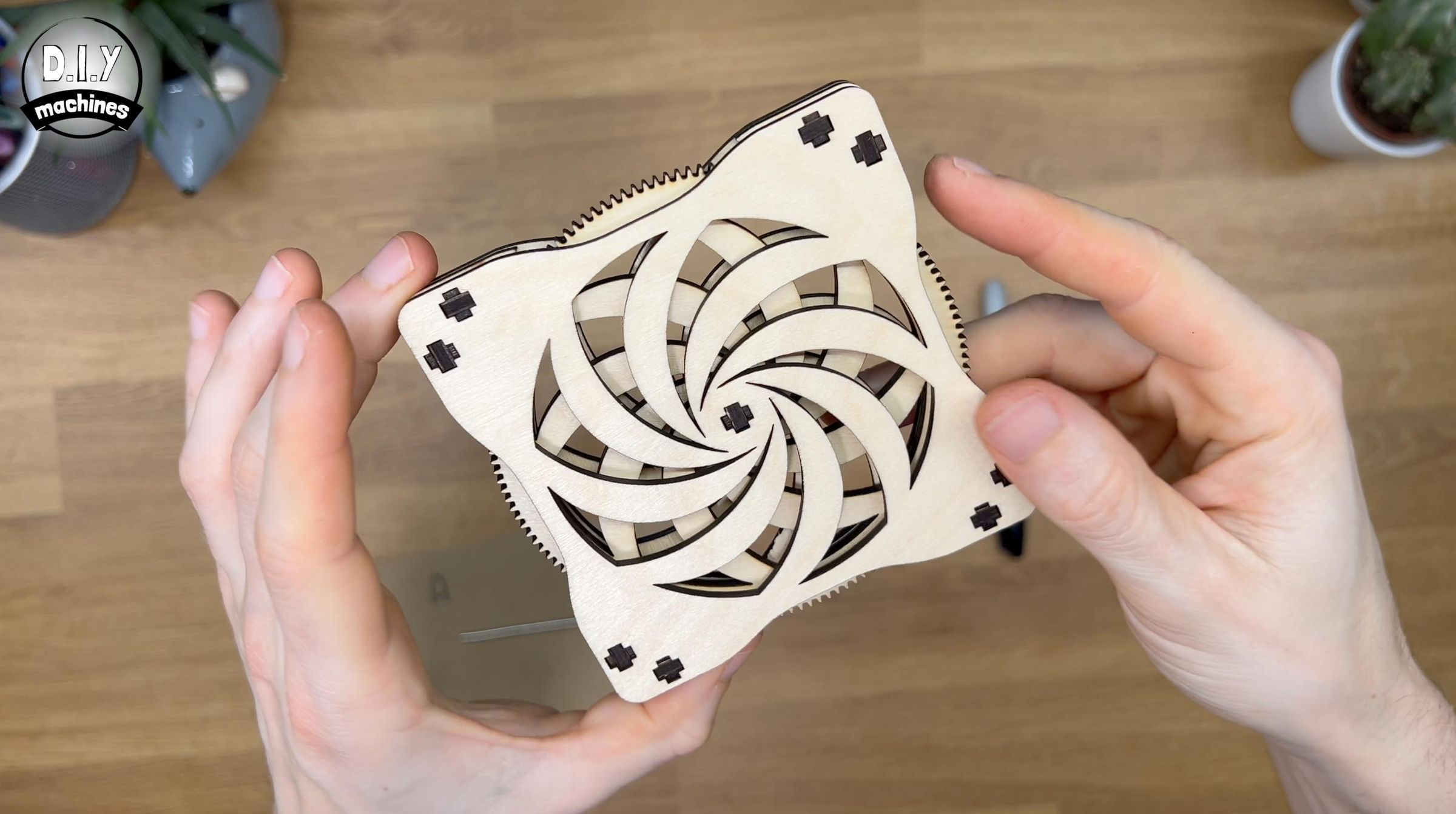 KINETIC COASTERS With a TWIST! Laser or 3D Printable : 24 Steps (with ...