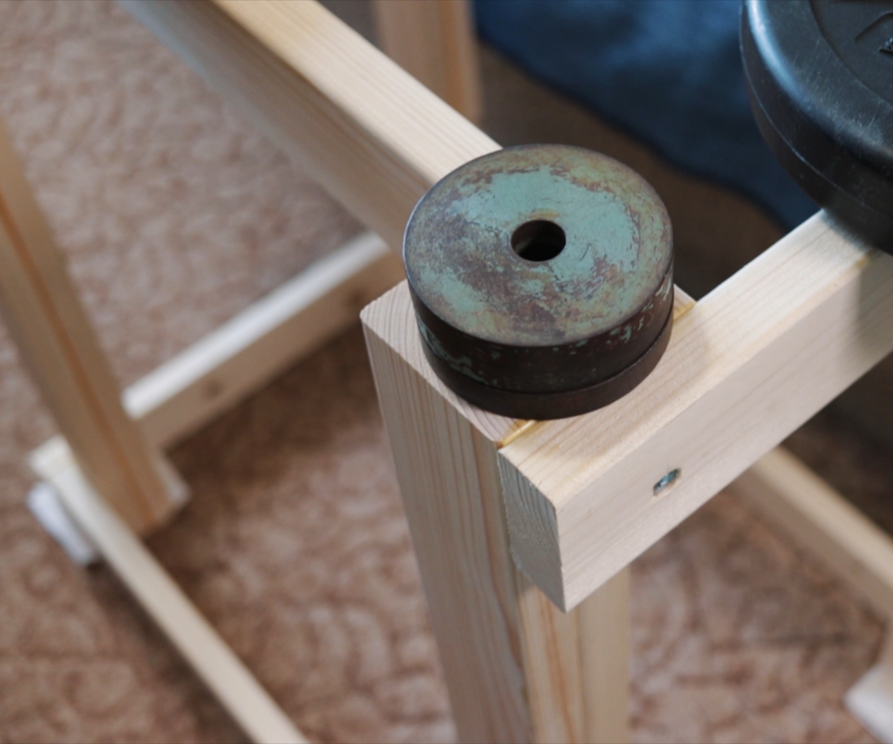 DIY Small/Portable/Convenient Workbench : 27 Steps (with Pictures ...