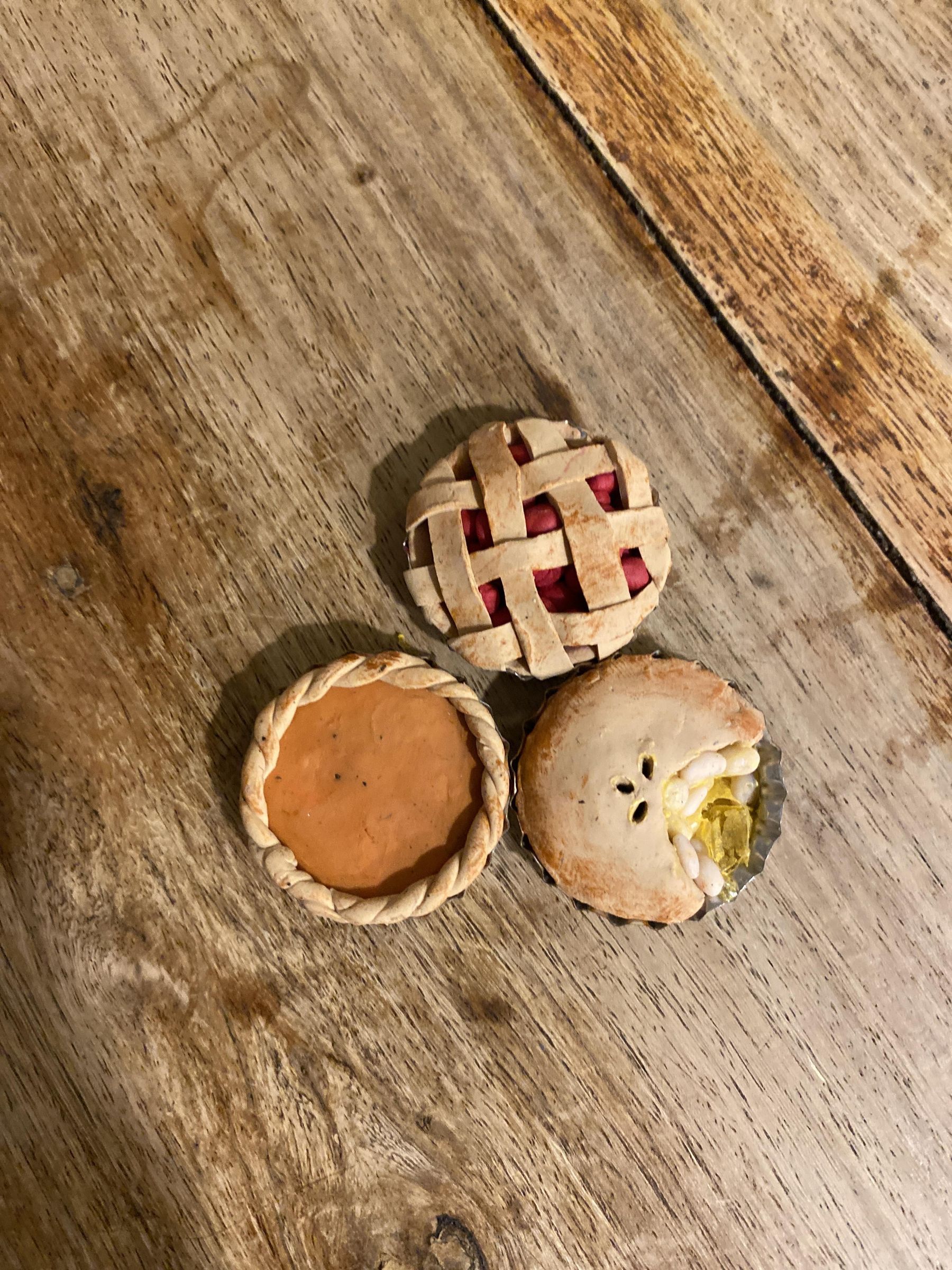 How to Make Adorable Mini Clay Pies : 7 Steps (with Pictures ...