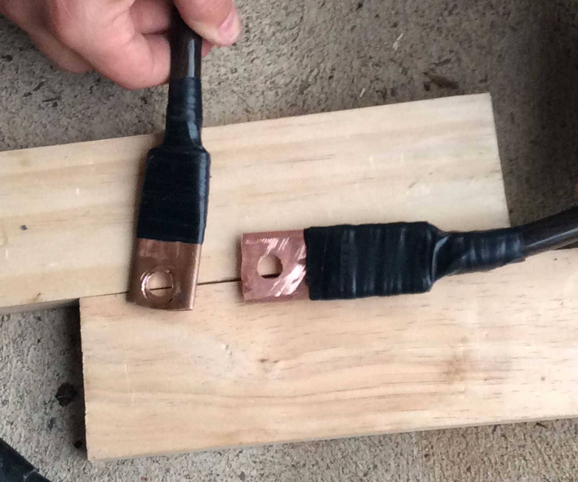 Cable Terminals - High Current - for Off Grid Solar Batteries : 4 Steps ...