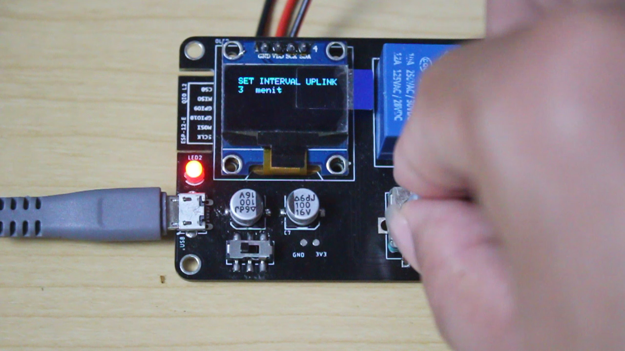 DC Power Meter / Logger Using ESP8266 : 10 Steps - Instructables
