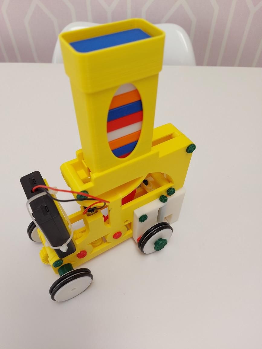 Pink and Green Domino Machine II : 5 Steps (with Pictures) - Instructables