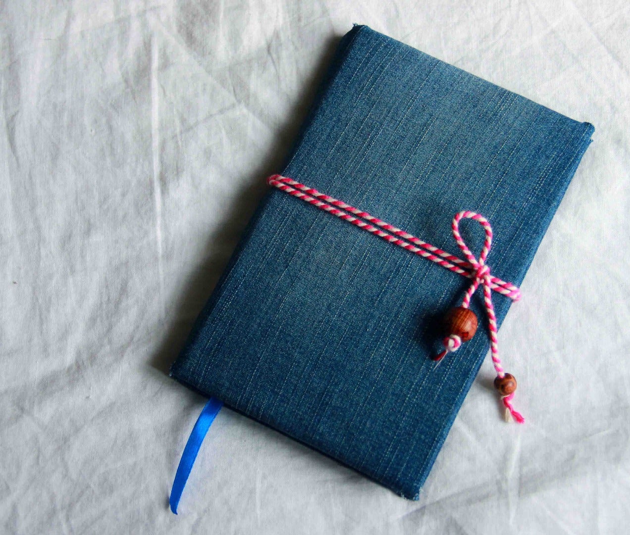 Make A Cool Notebook Cover : 17 Steps (with Pictures) - Instructables