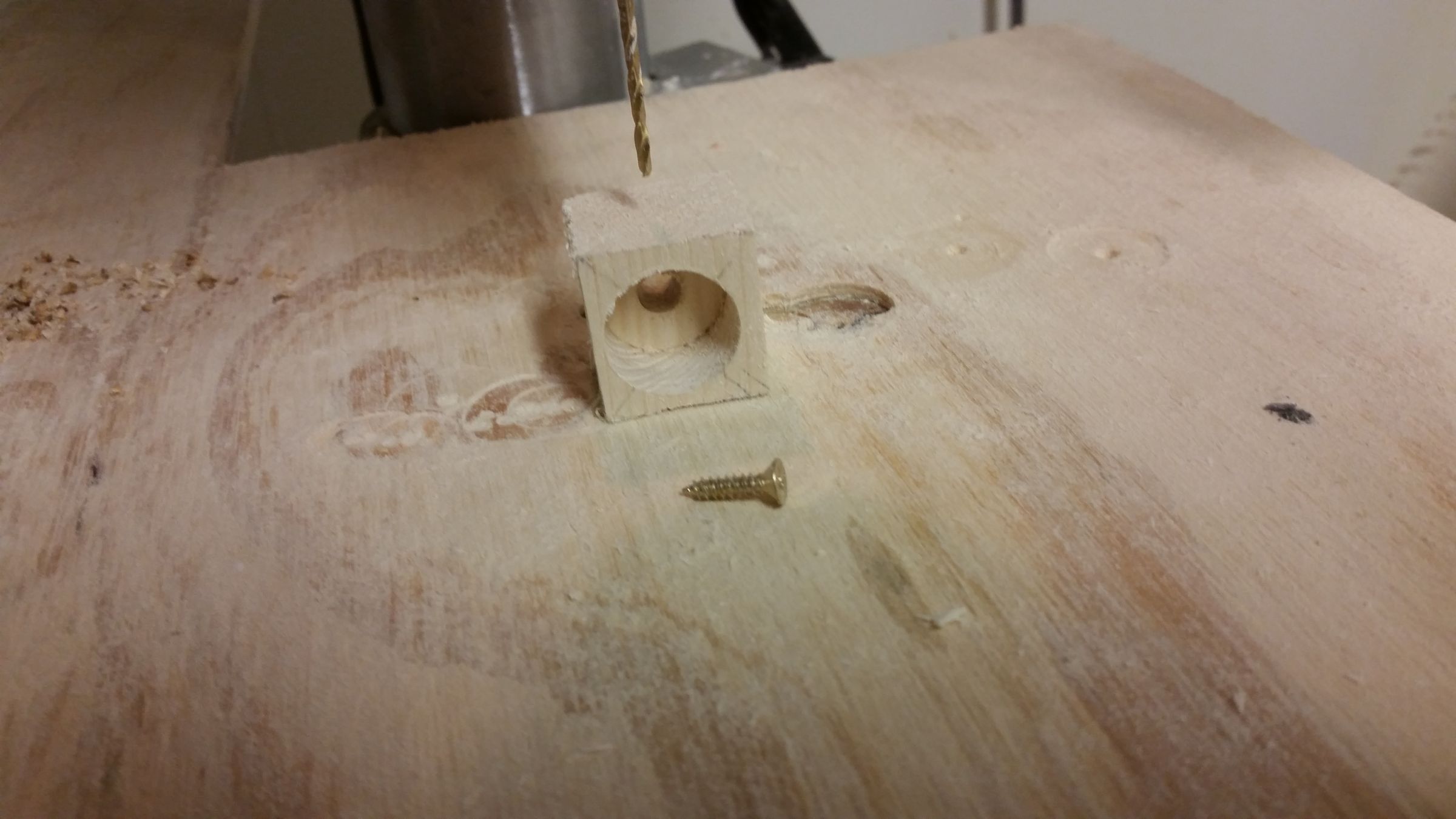 Quick, Cheap, and Easy Benchdogs : 5 Steps (with Pictures) - Instructables