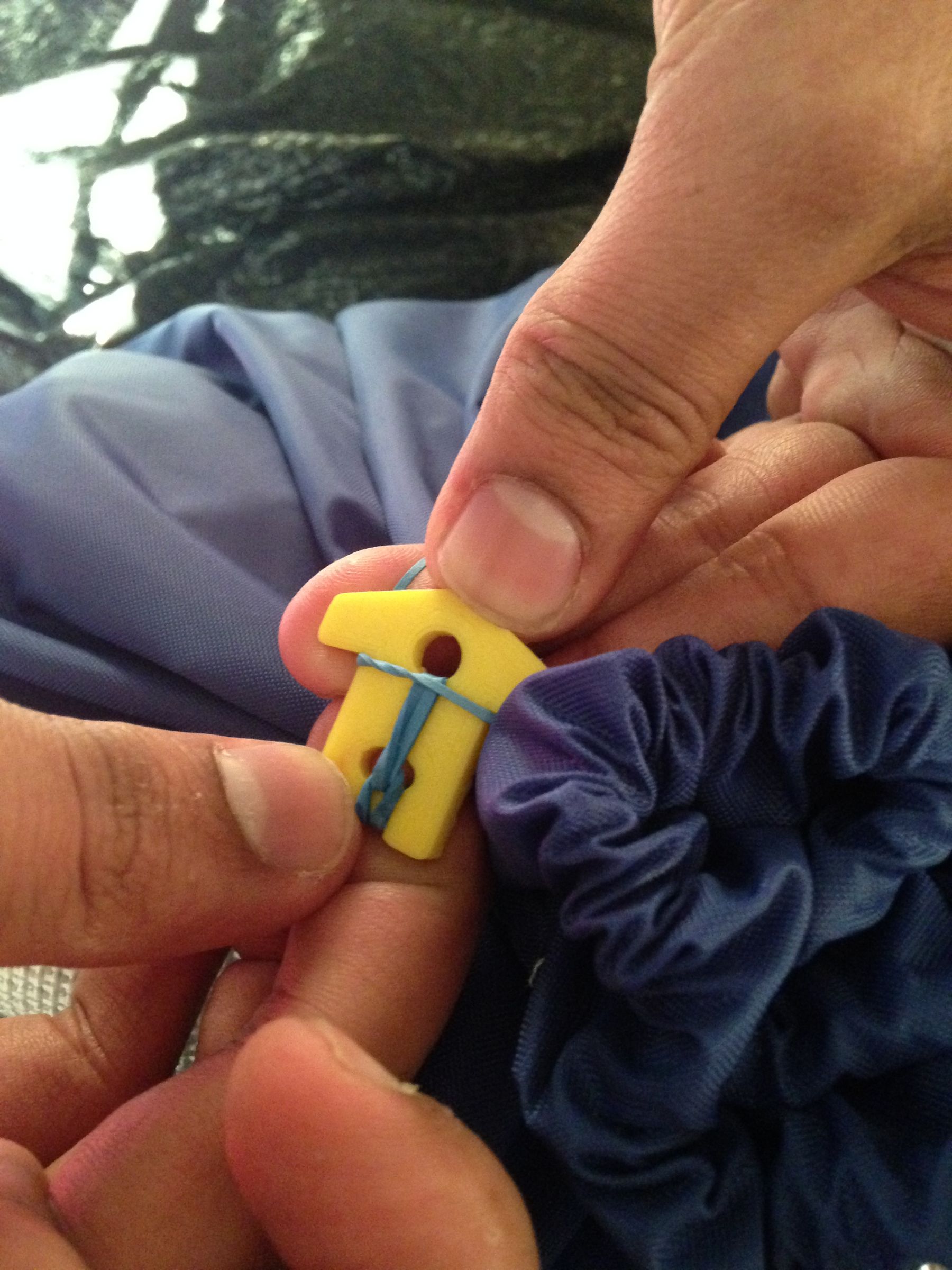 Versatile Rubber Band Ties : 4 Steps (with Pictures) - Instructables