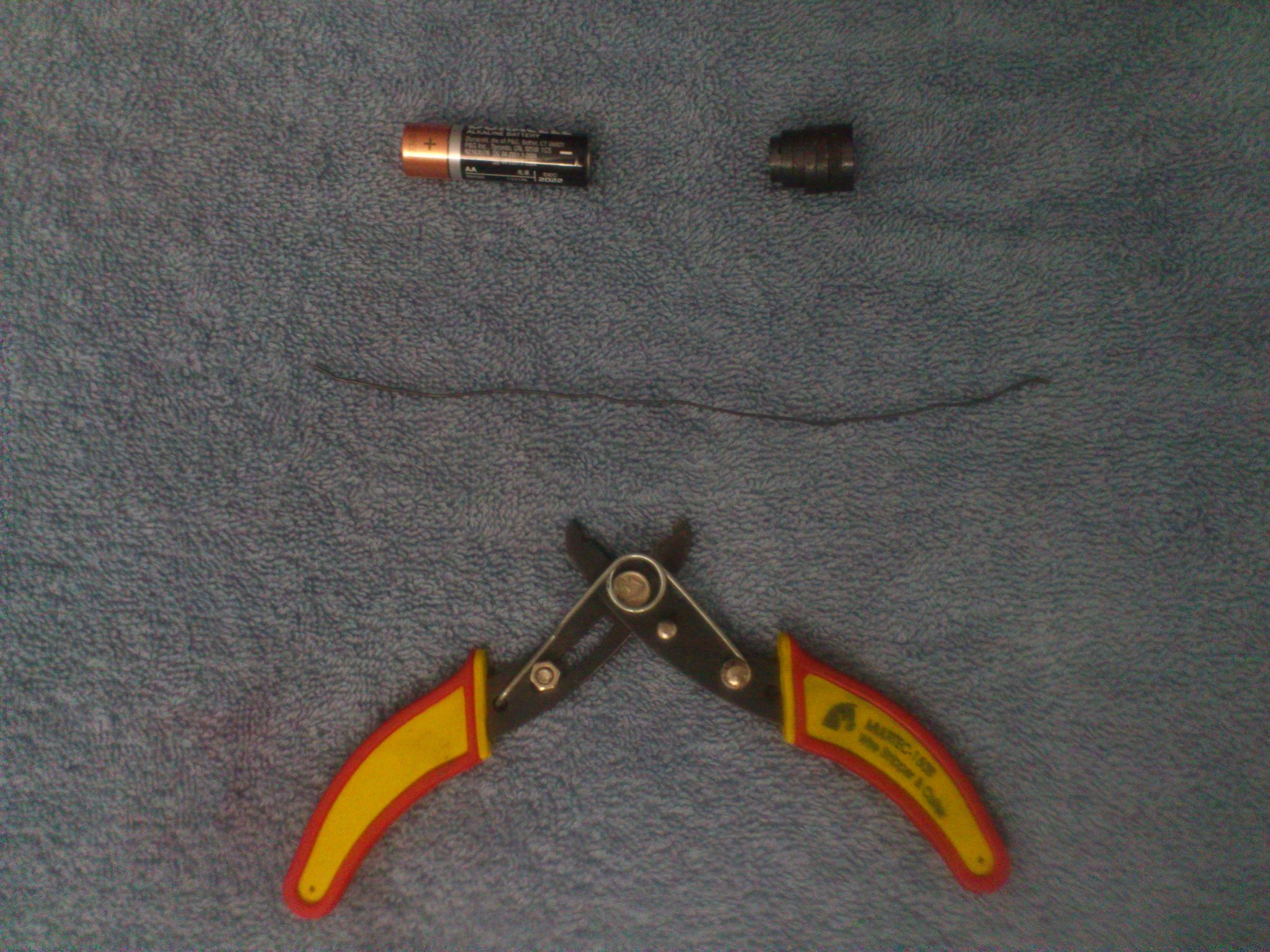 DIY Simple Homemade Motor : 4 Steps - Instructables