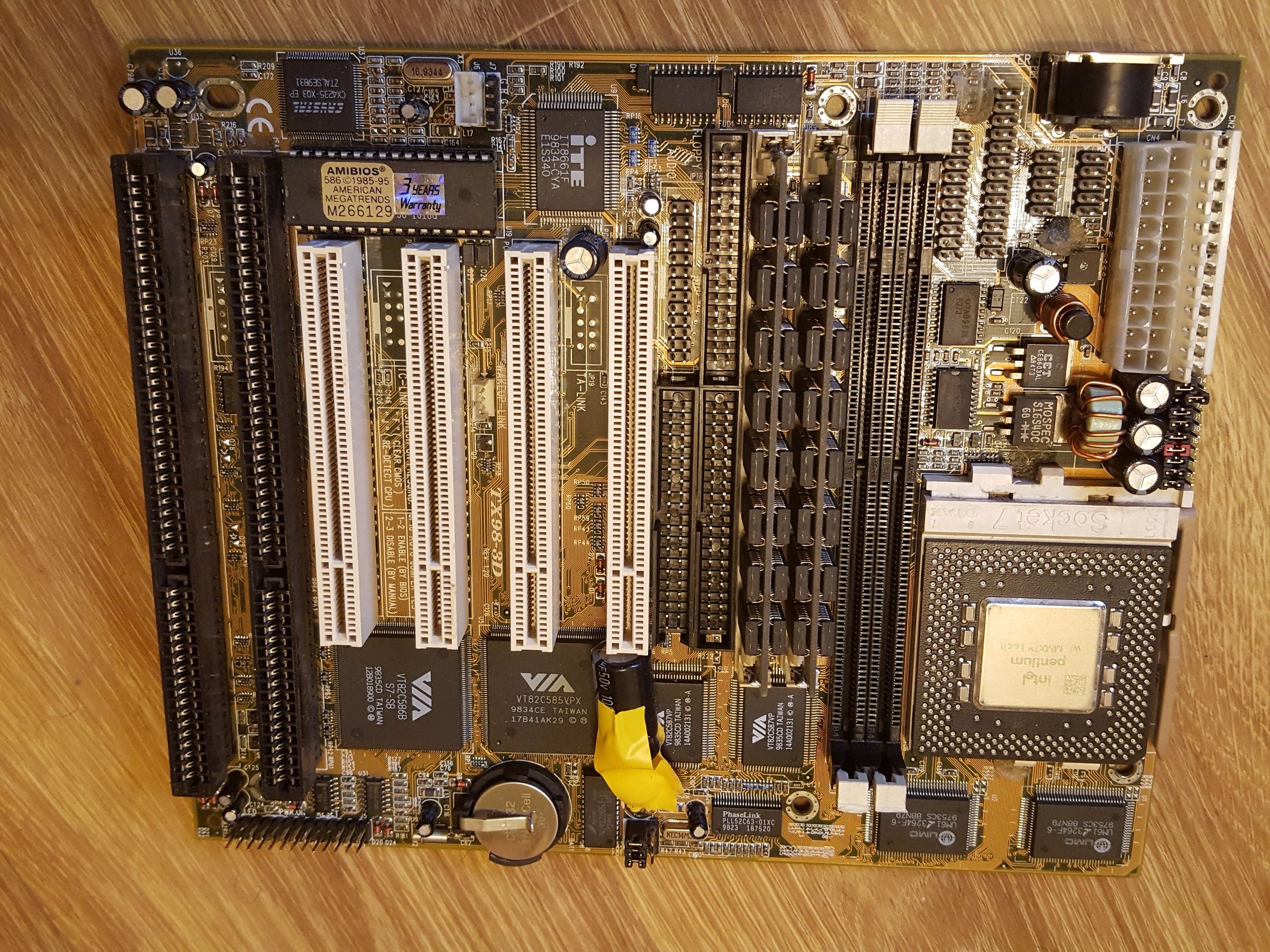 Tiny Wood Computer Case : 3 Steps (with Pictures) - Instructables