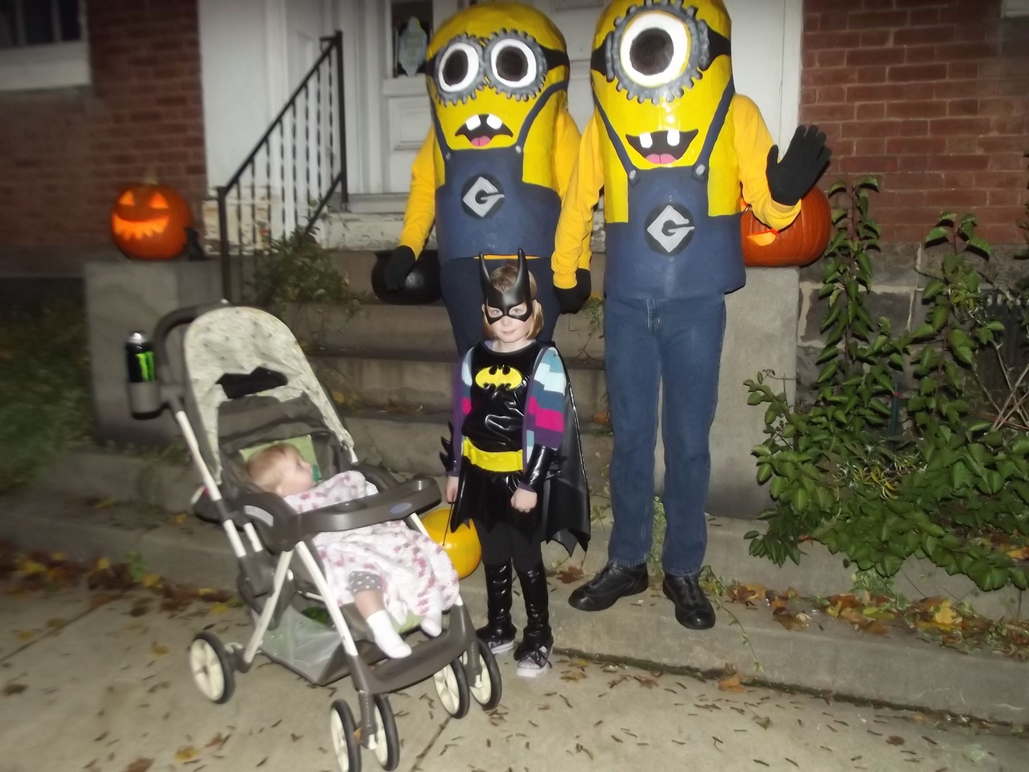 Despicable Me, Minion Costumes. - Instructables