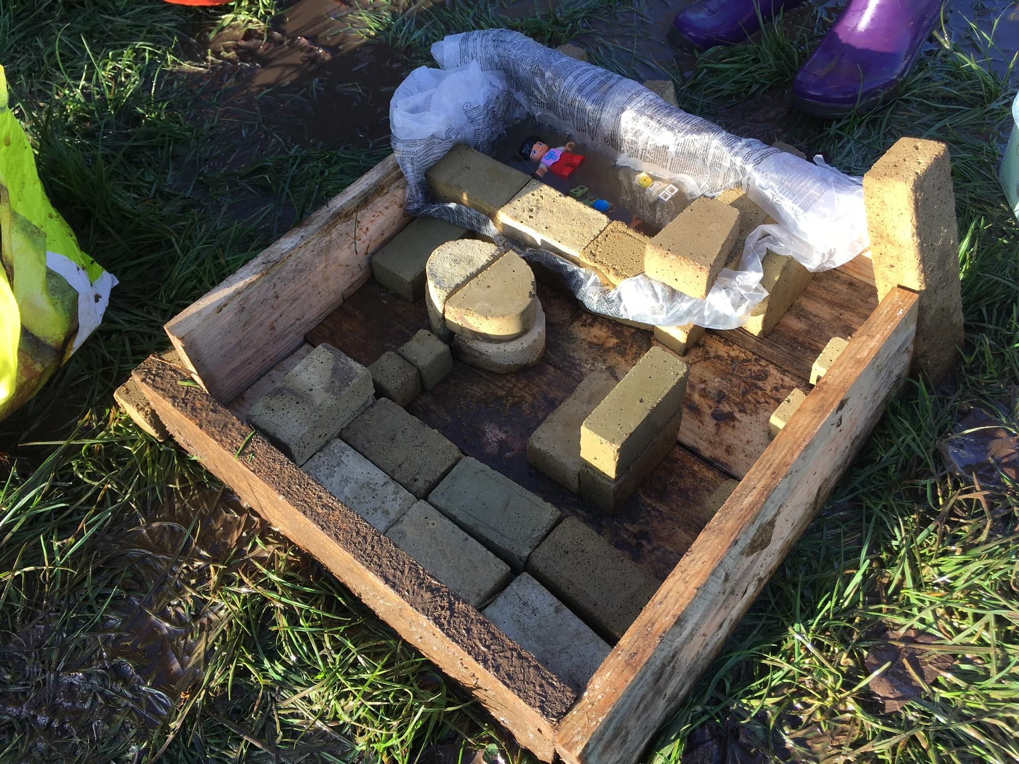 Mini Concrete Blocks - All Weather Building! : 17 Steps (with Pictures ...