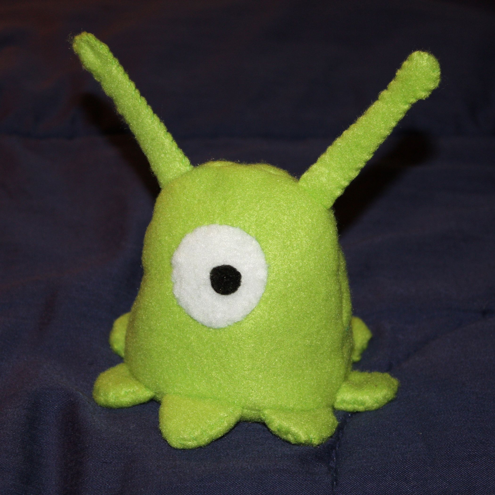 Brain Slug Plushie + Pattern : 6 Steps (with Pictures) - Instructables