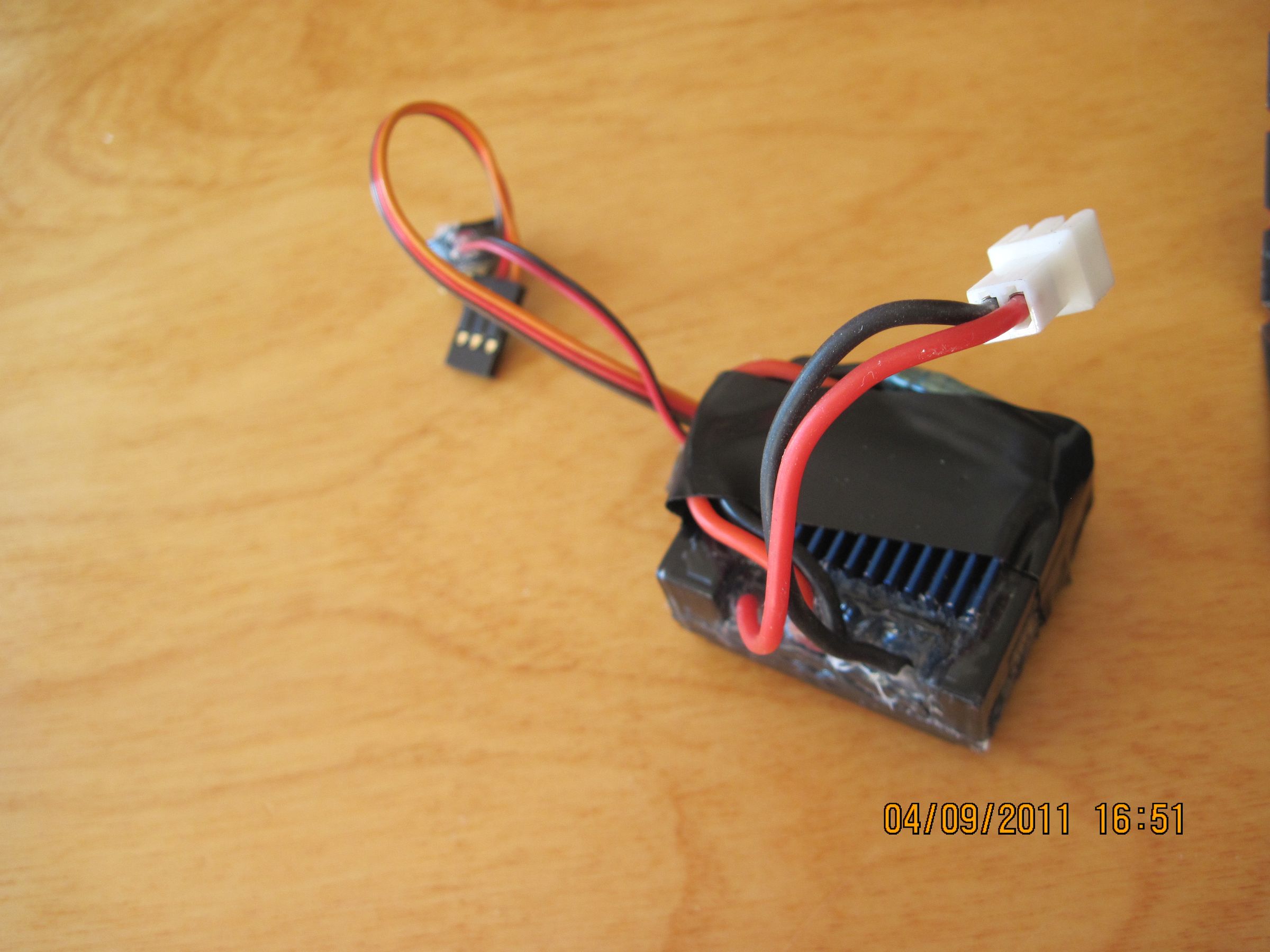 Sumo-Bot (TSA and Science Olympiad Rules) : 8 Steps - Instructables