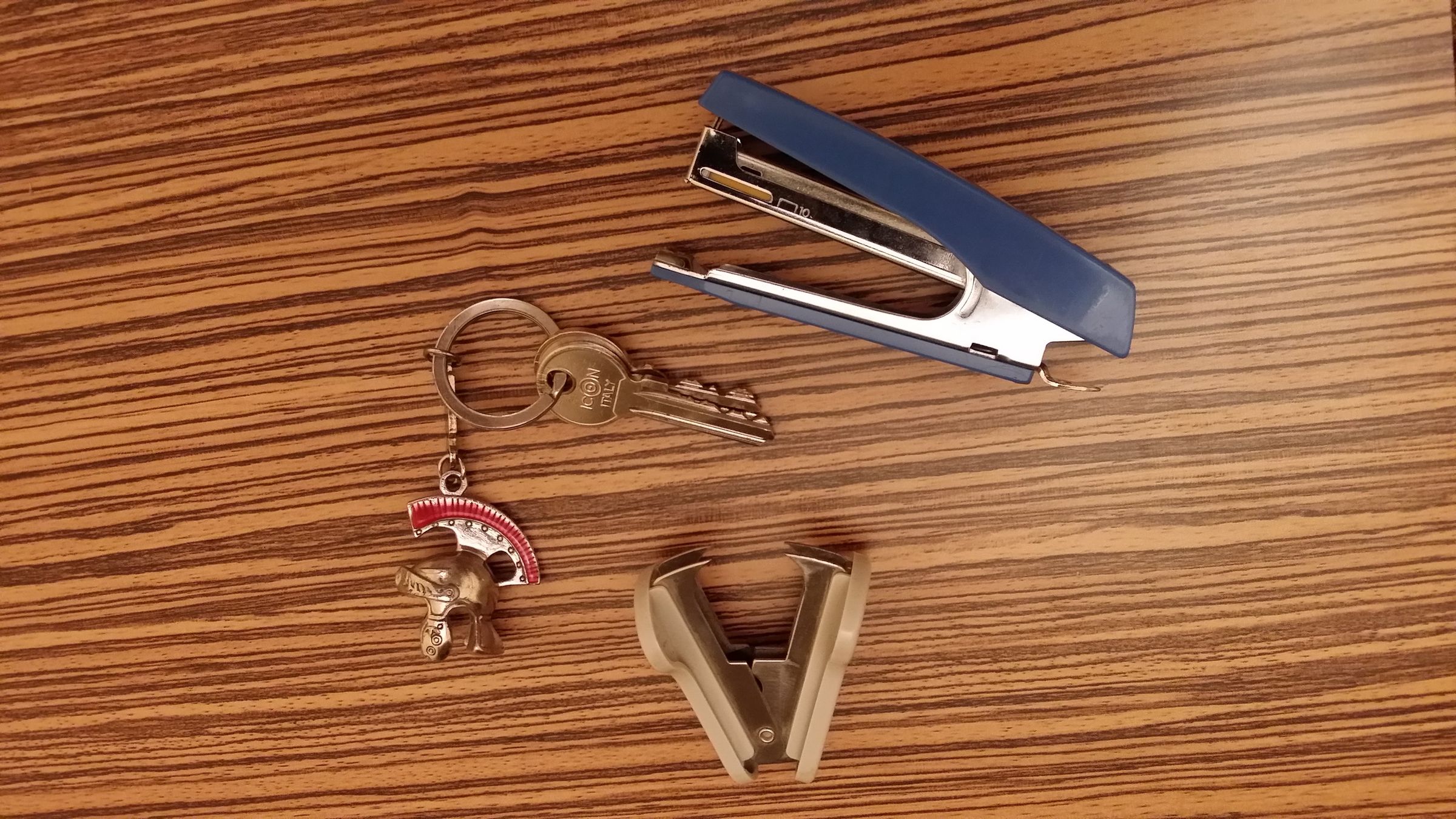 How to Easily Use Key Rings !! - Instructables