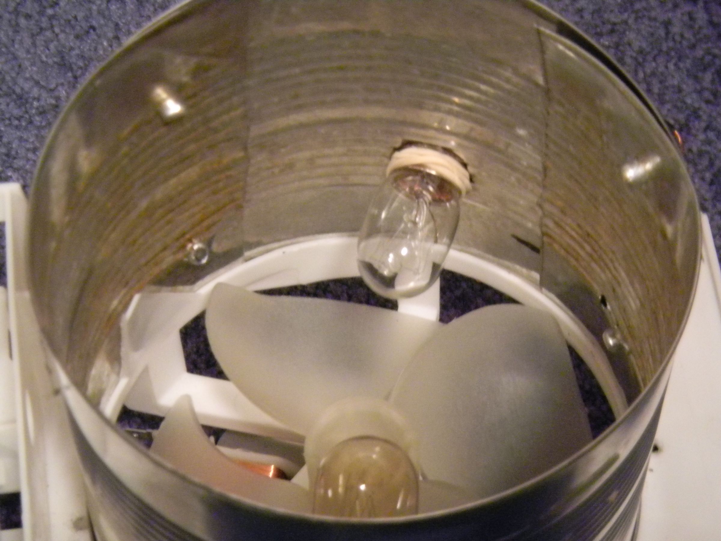 Recycled Parts Food Dehydrator : 6 Steps (with Pictures) - Instructables