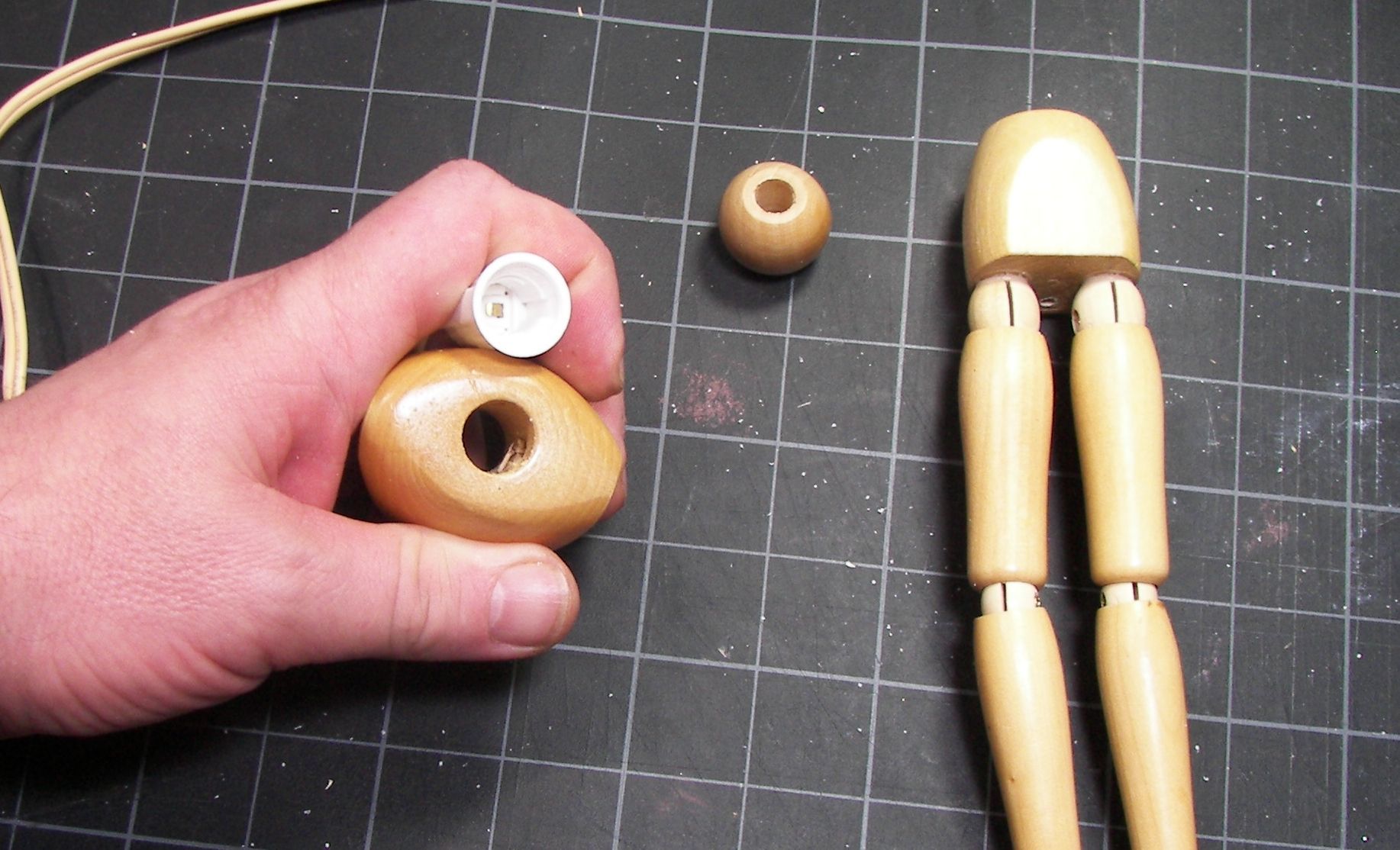 Wood Manikin Figure Lamp With IPad - a DIY Tutorial : 10 Steps (with ...