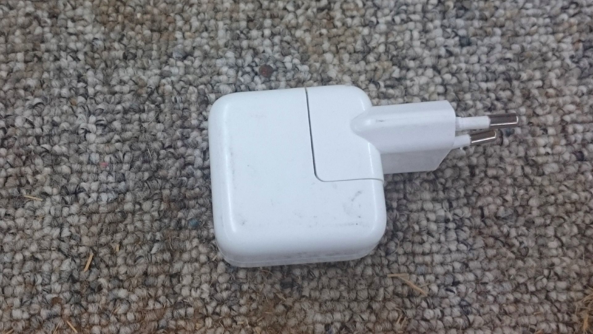 Making the Connecting Plugs for Macbook and IPhone Charger ...