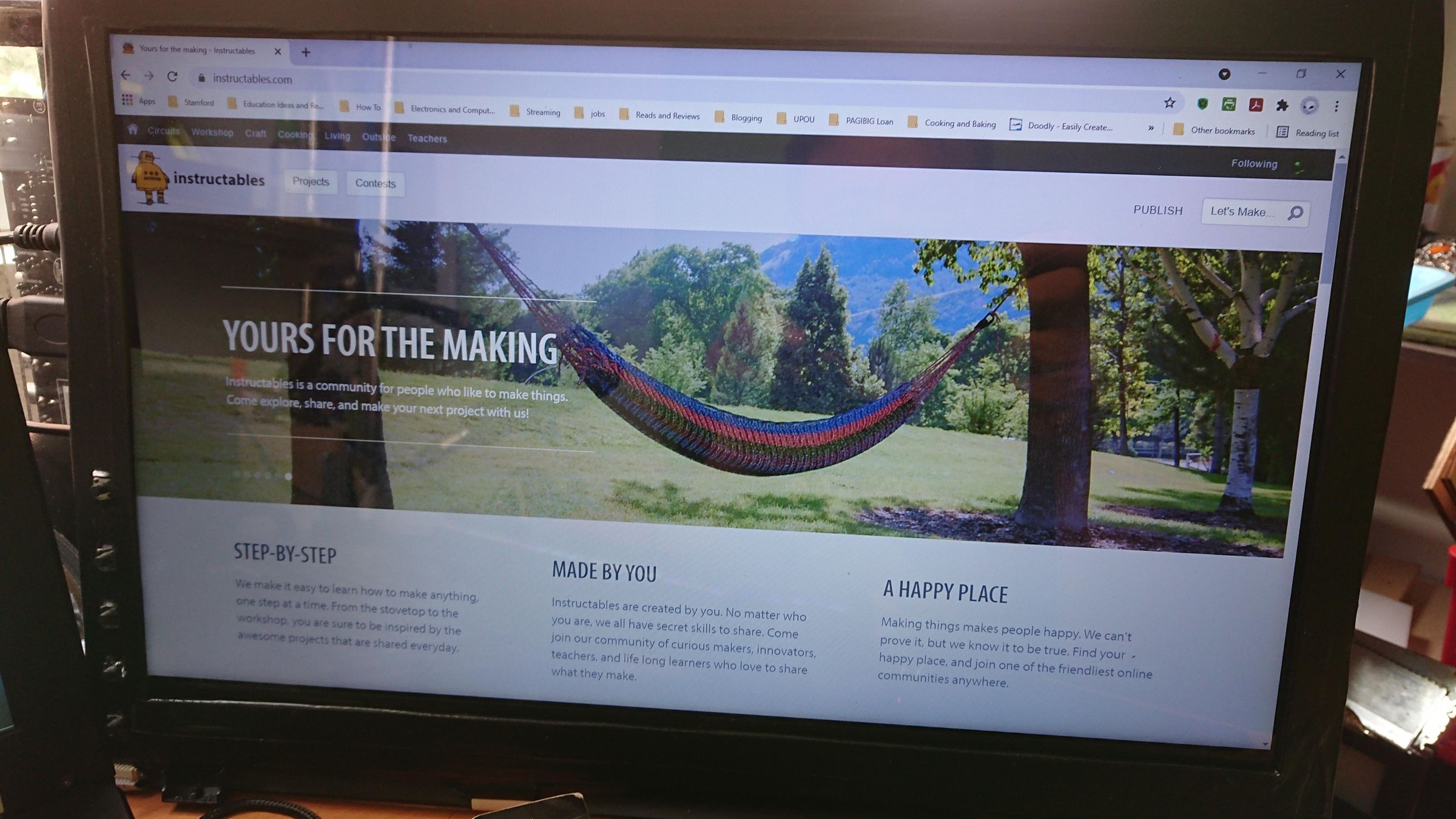 Repurposed Laptop Monitor Version 2.0 : 5 Steps - Instructables