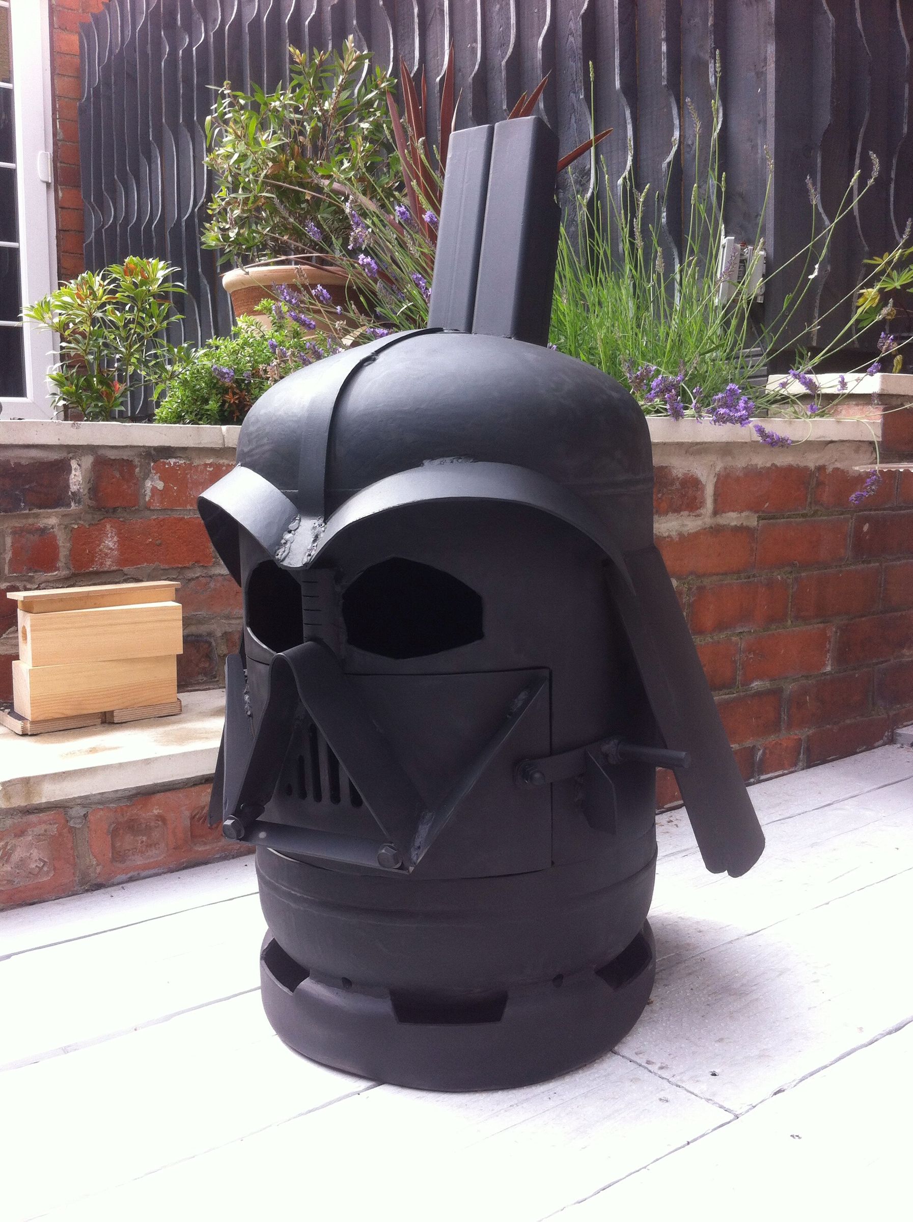 Big Bad Vader Log Burner : 9 Steps (with Pictures) - Instructables