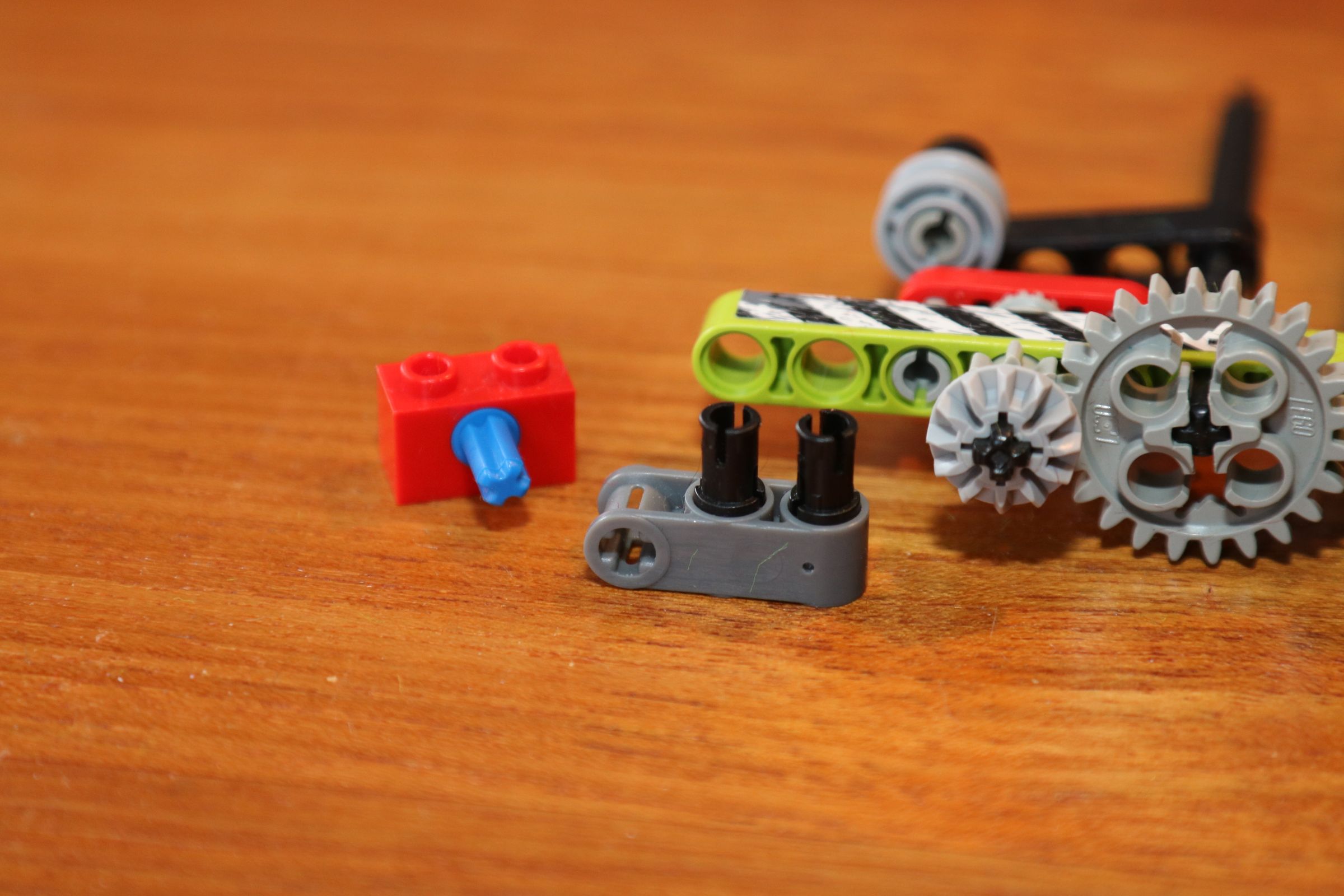 LEGO Boost Pipe Cleaner Bending Robot : 15 Steps (with Pictures ...