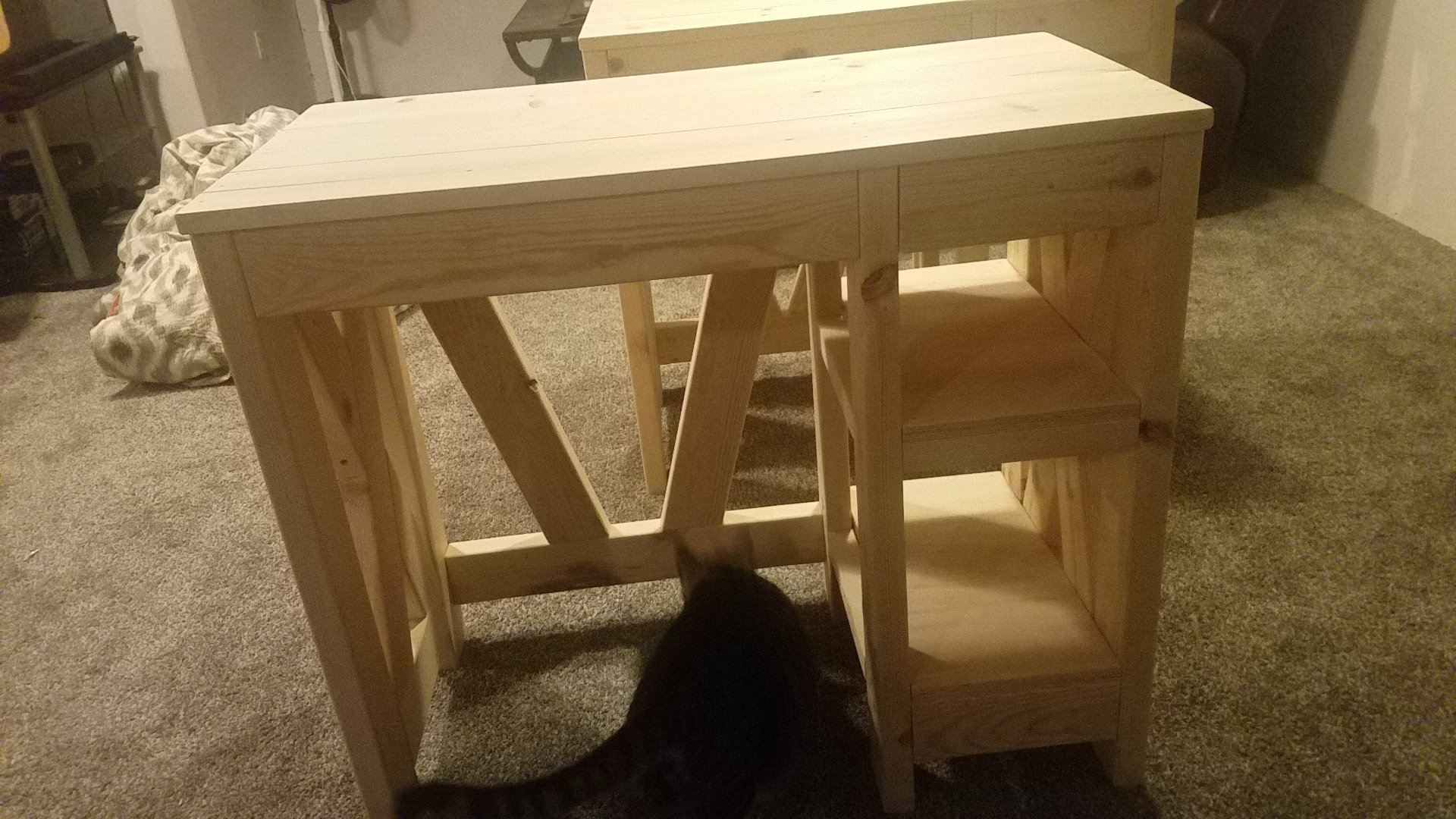 Make Your Own Desk : 7 Steps - Instructables