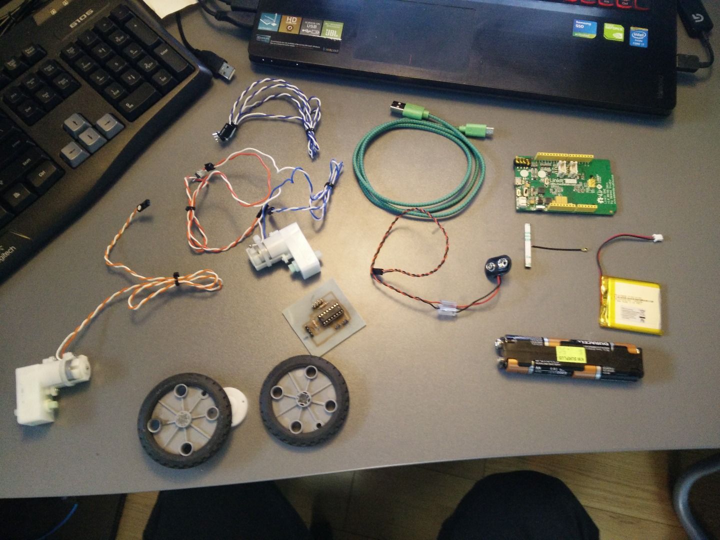LinkIt ONE Bluetooth Car Kit : 6 Steps (with Pictures) - Instructables