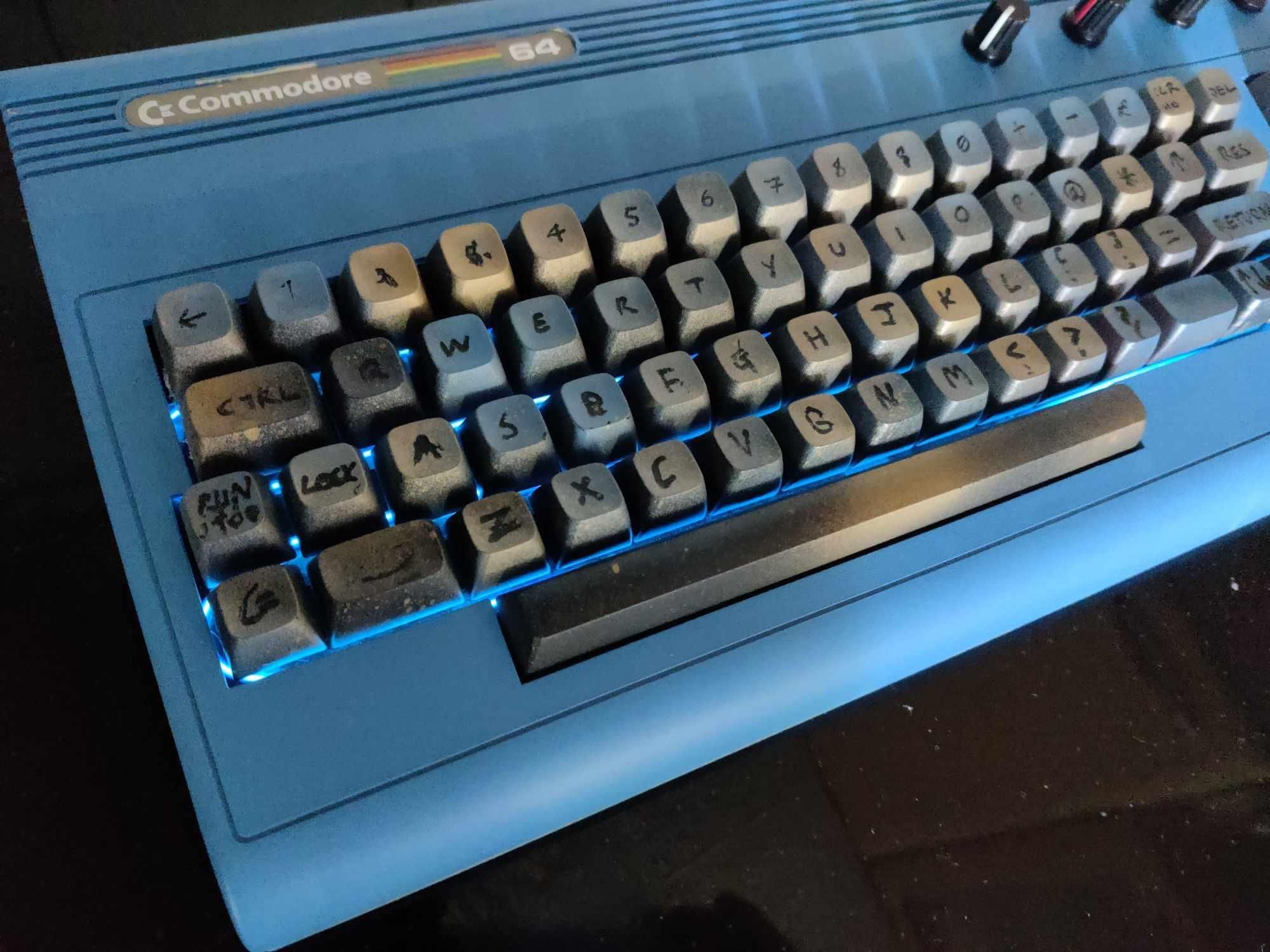 The Commodore 64 Synthesiser Build - A.k.a Cyanodore 64 : 11 Steps ...