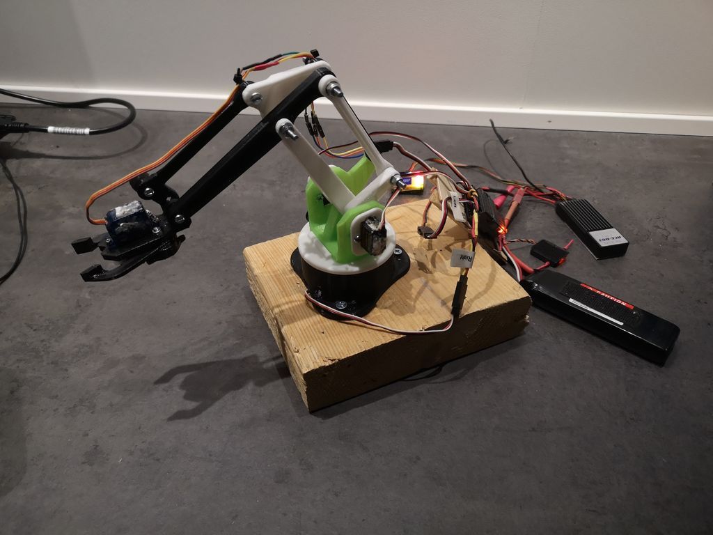 EEZYbotARM : 19 Steps - Instructables