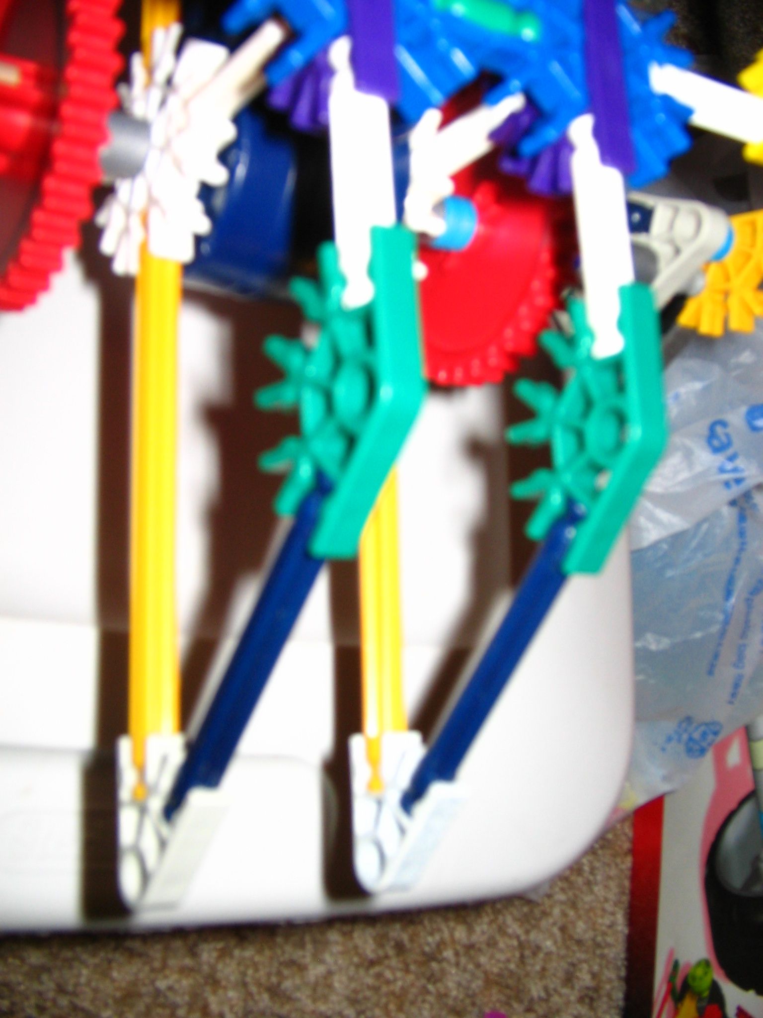How to Build a Knex Walker : 17 Steps - Instructables