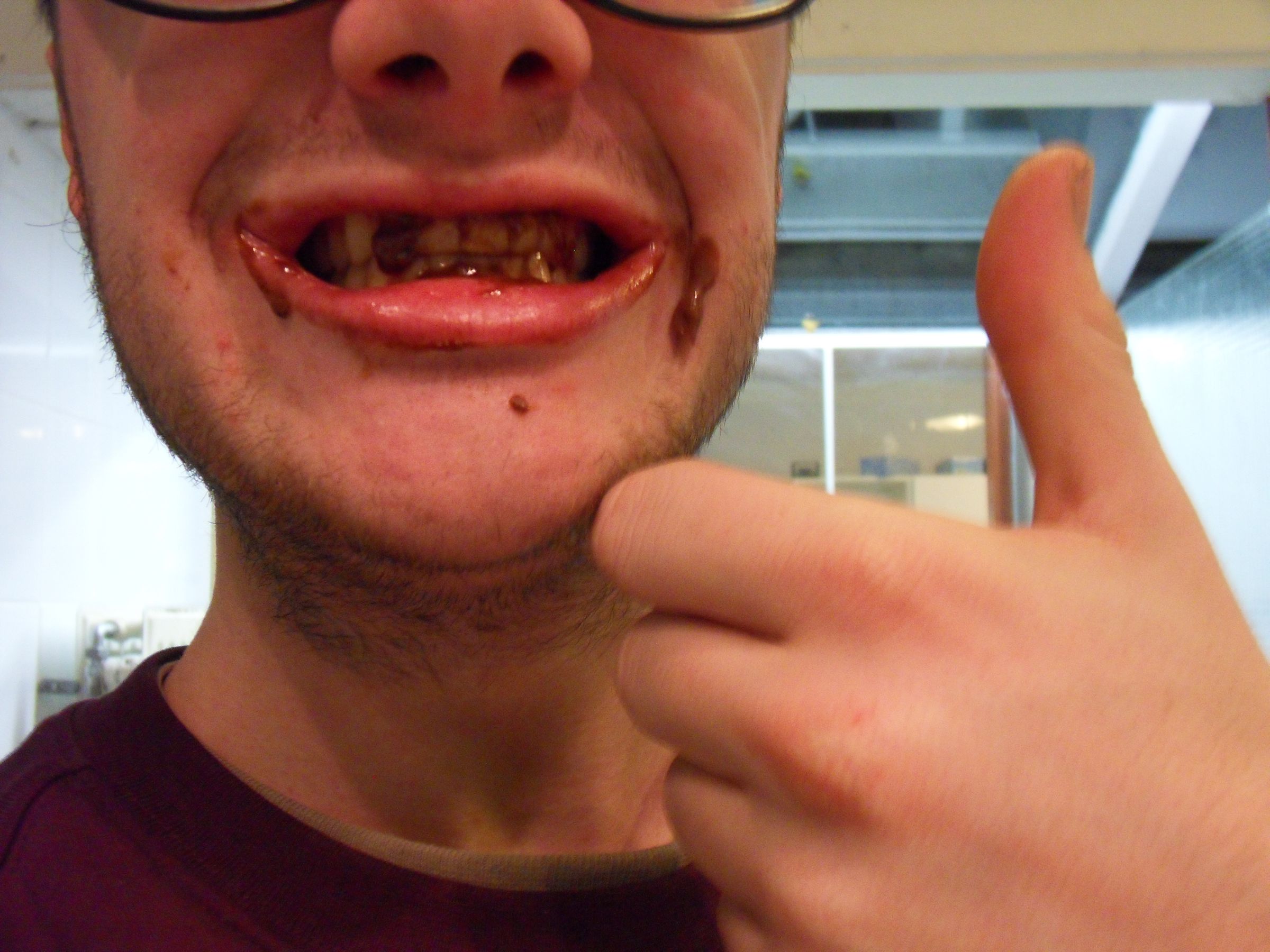 How to Brush Your Teeth With Chocolate Spread : 10 Steps - Instructables