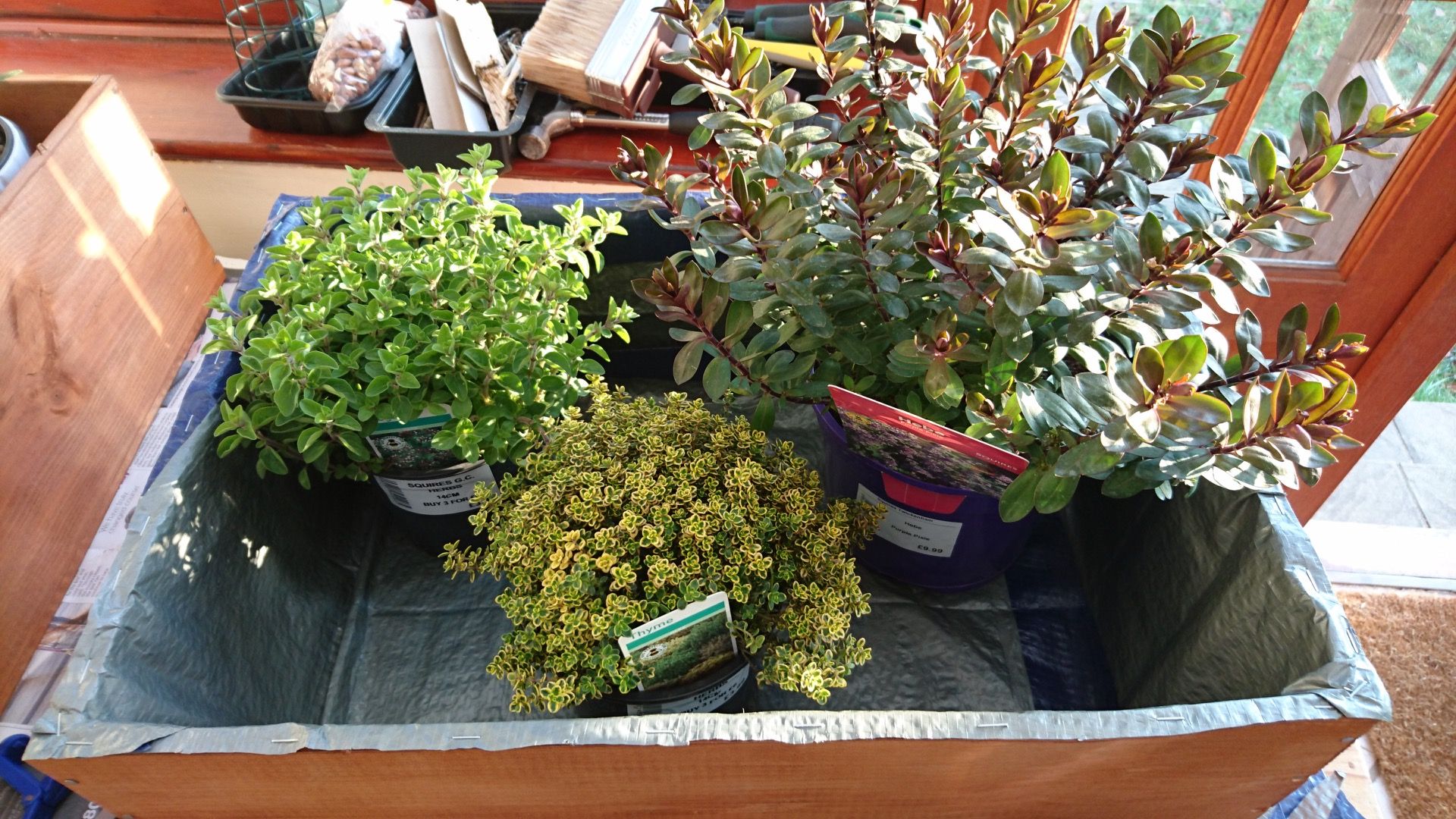 Staggered Pallet Planter : 8 Steps (with Pictures) - Instructables