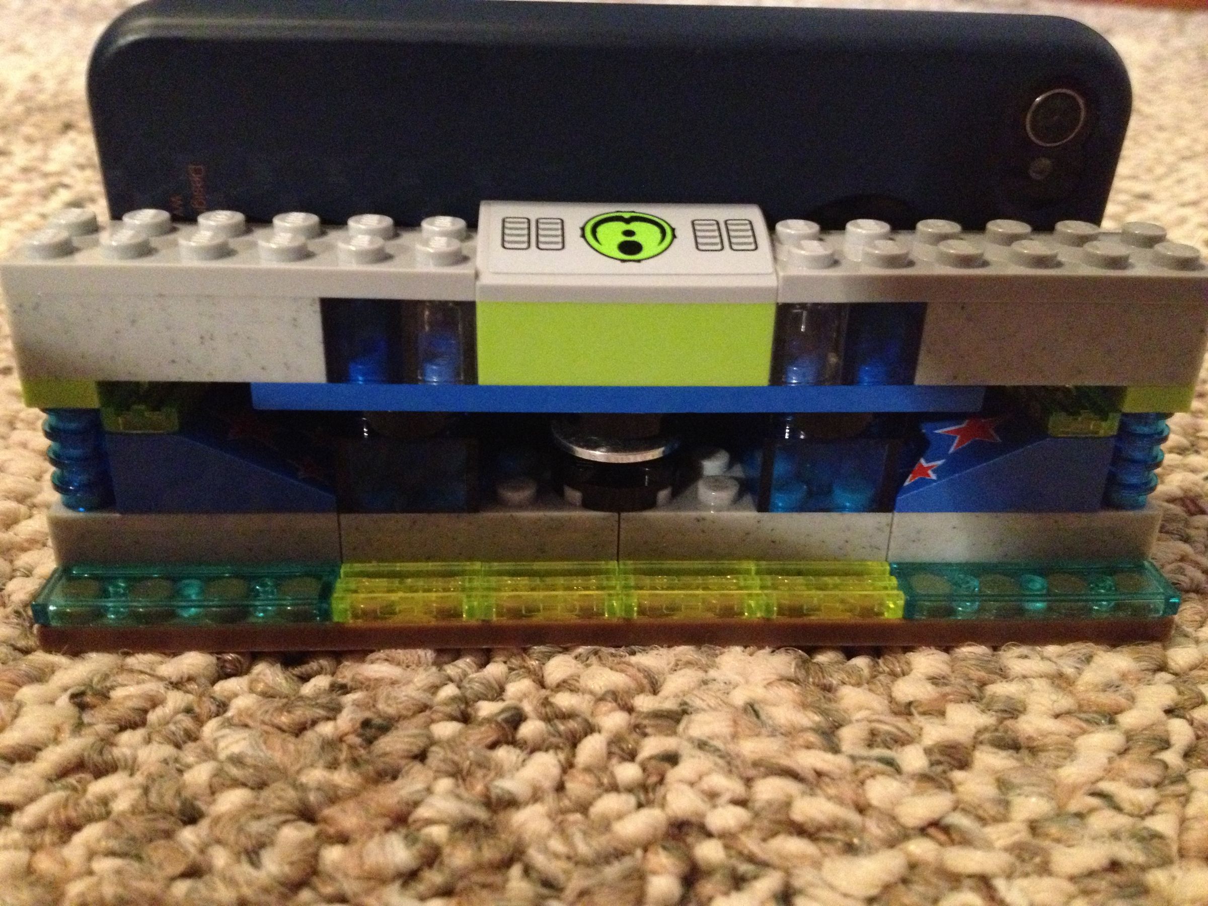 Lego IPhone Stand : 9 Steps - Instructables