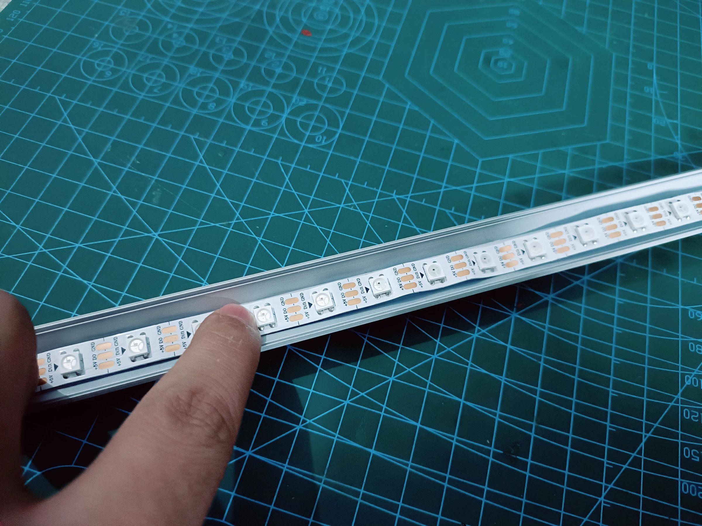 DIY RGB Shelf Lights Using ESP8266 & WLED : 4 Steps (with Pictures ...