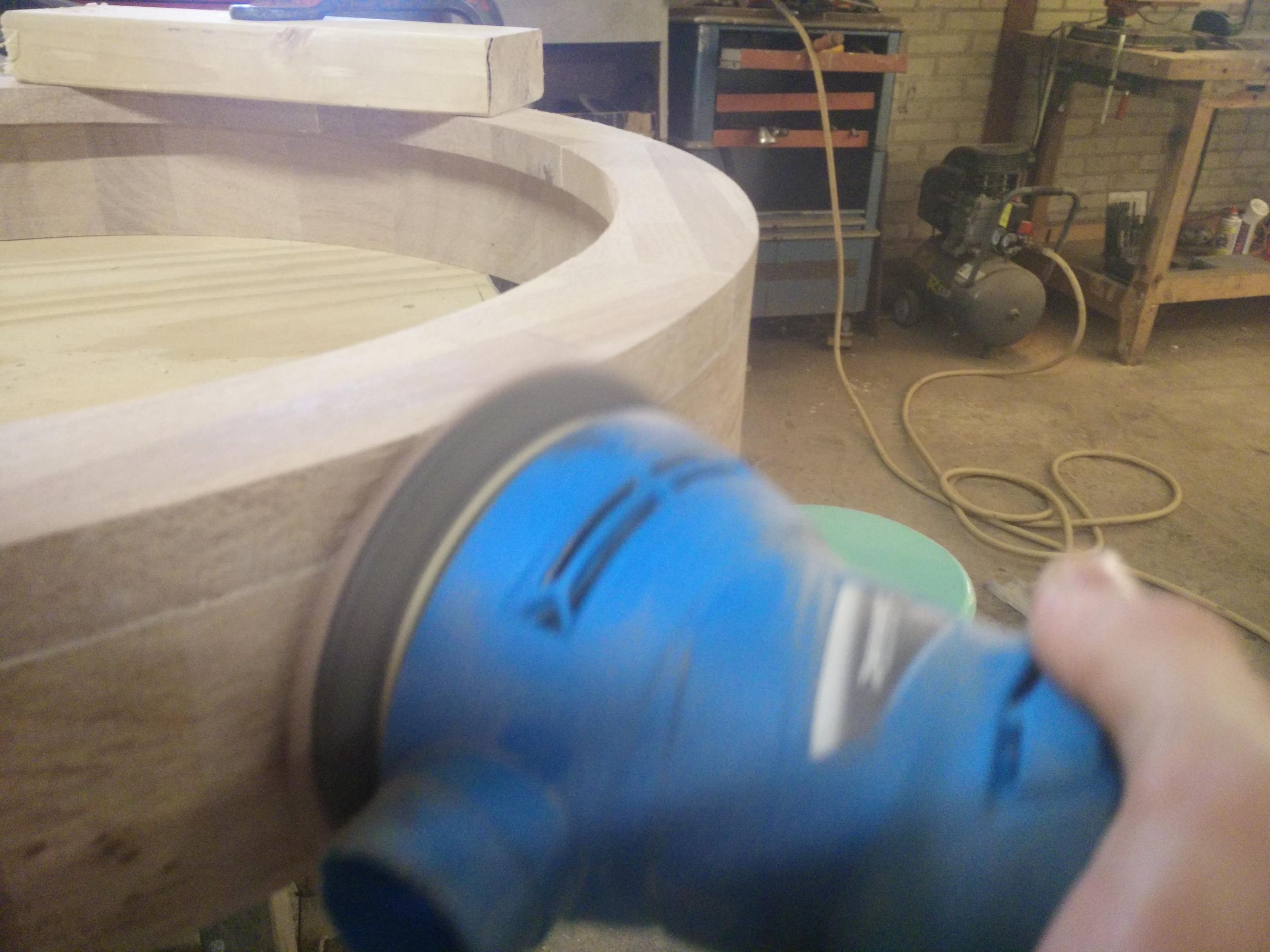 How to Make a Round Window Frame : 6 Steps (with Pictures) - Instructables