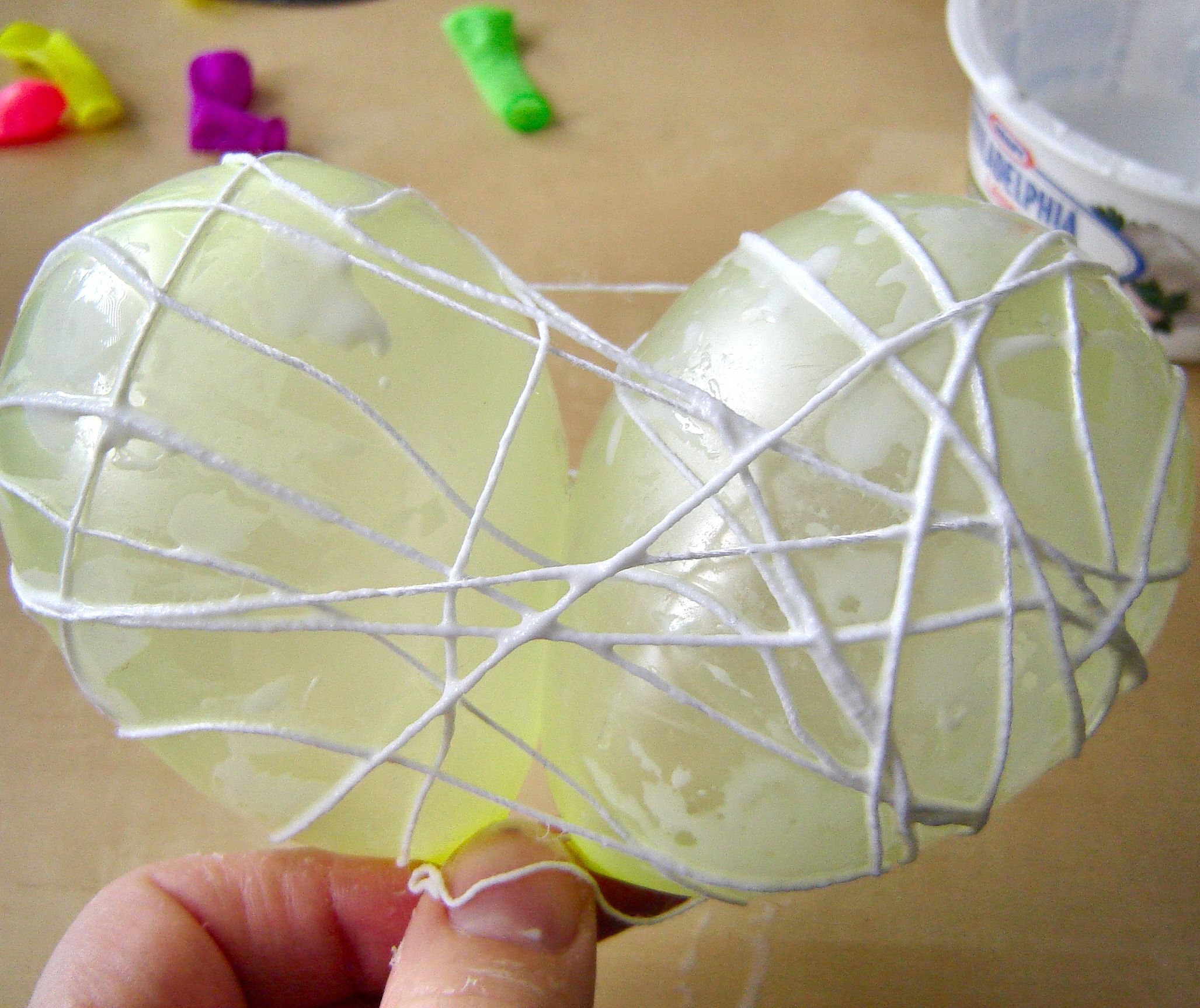 How to Make String Hearts : 5 Steps (with Pictures) - Instructables