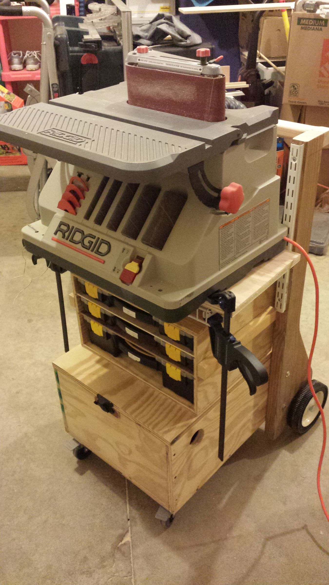Mobile Toolbox and Work Station : 5 Steps - Instructables