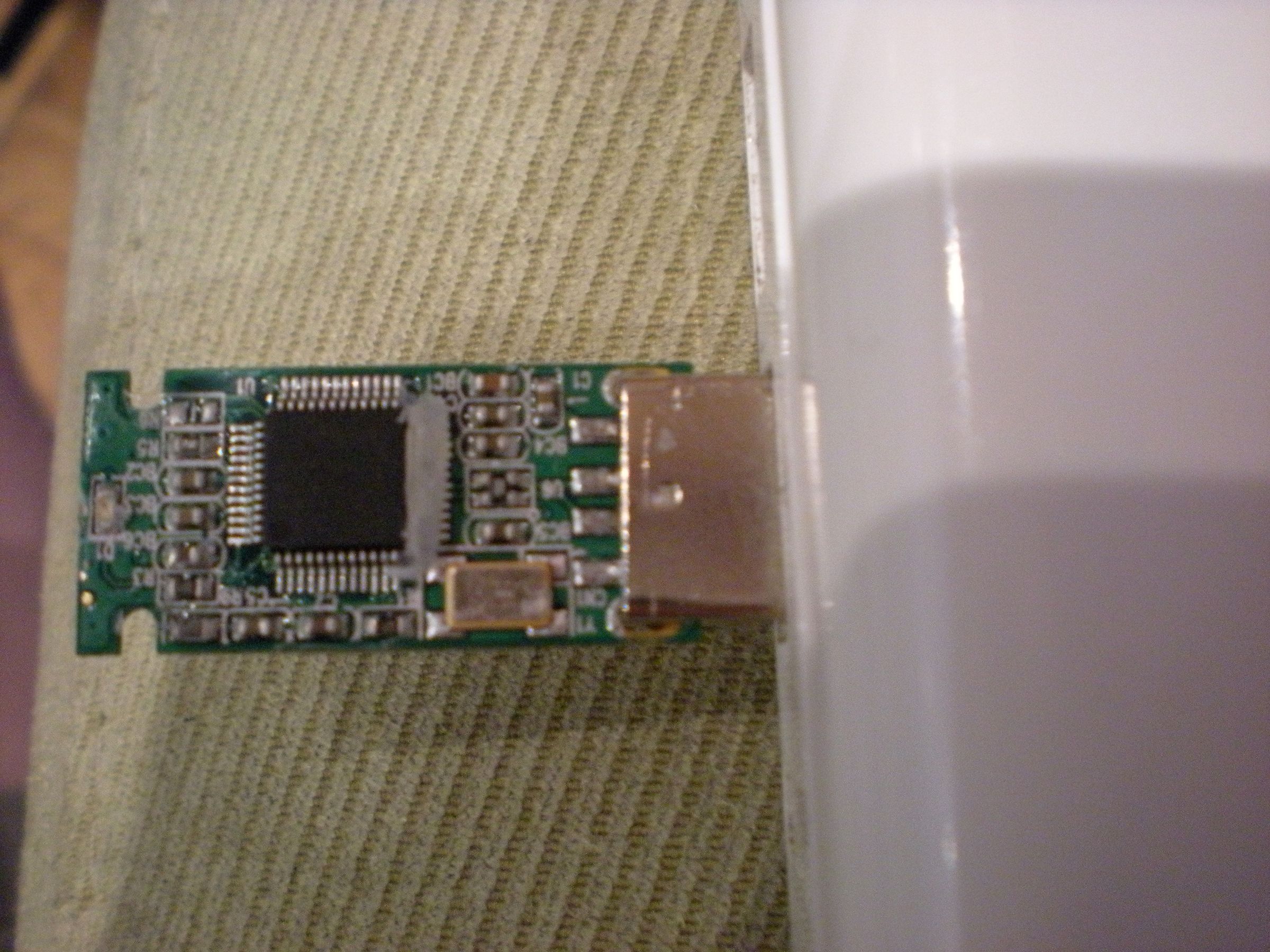 Diy Weatherproof and Waterproof Flash Drive!!!! : 4 Steps - Instructables