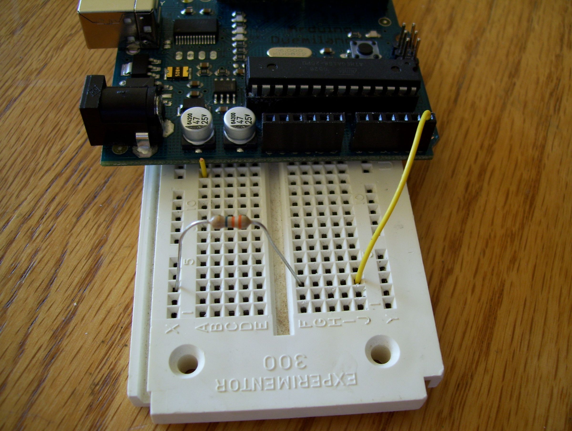 Arduino EMF (Electromagnetic Field) Detector : 5 Steps - Instructables