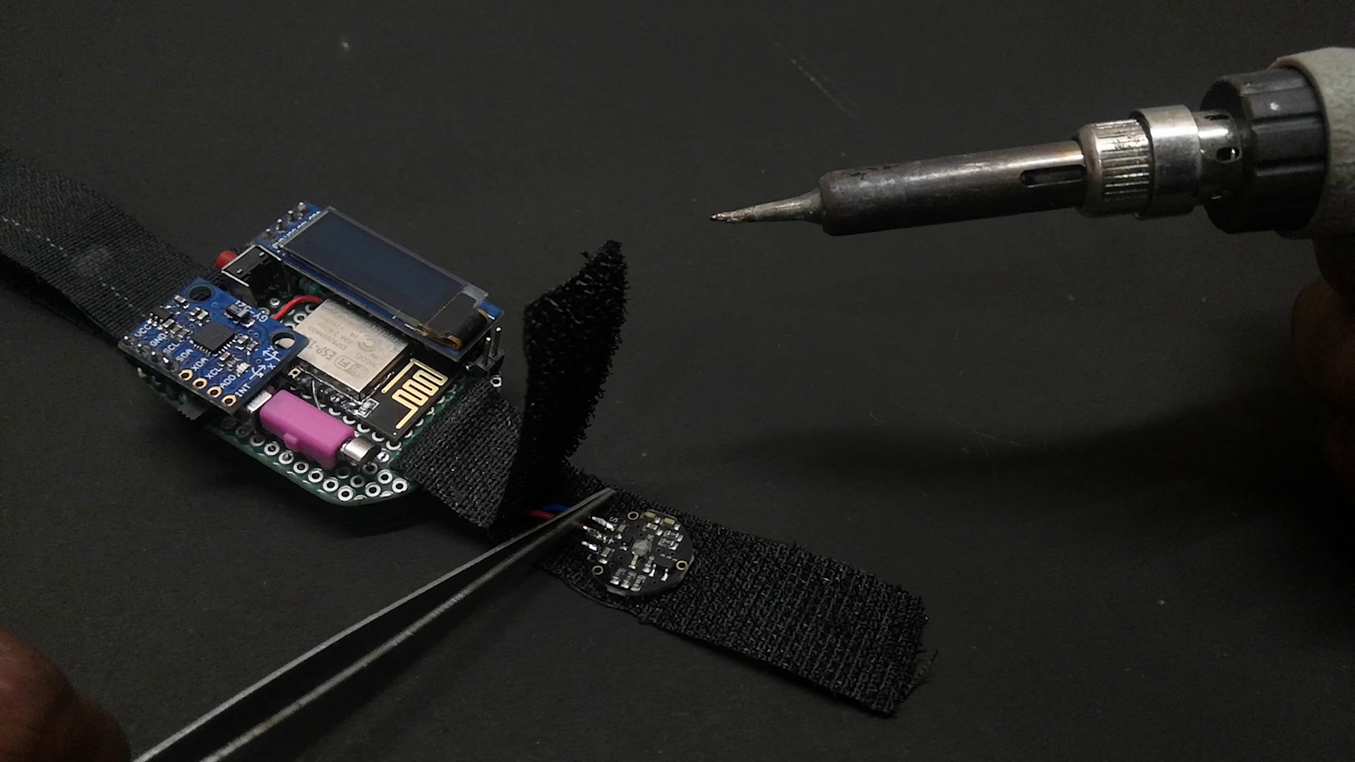 Smart Fitness Watch With ESP8266 [VScode] : 20 Steps (with Pictures ...