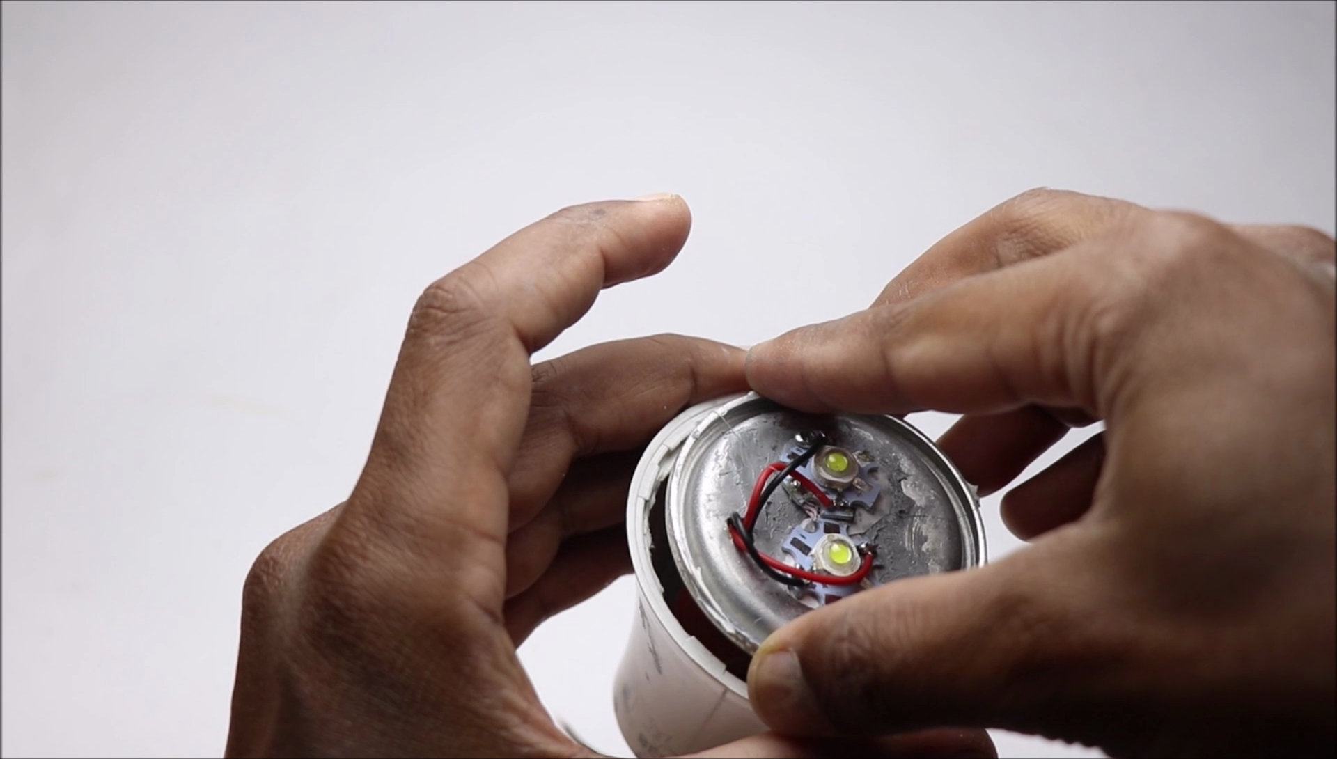 Giving LED Bulbs a Second Chance : 7 Steps (with Pictures) - Instructables