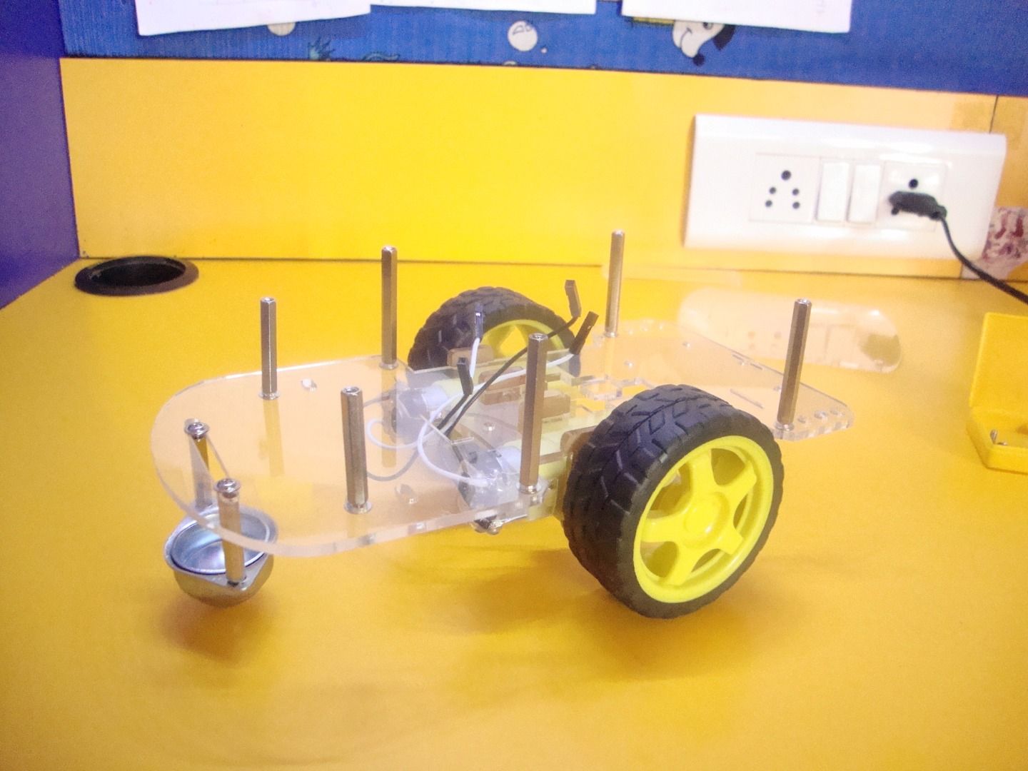 The Soccer Robot : 12 Steps (with Pictures) - Instructables