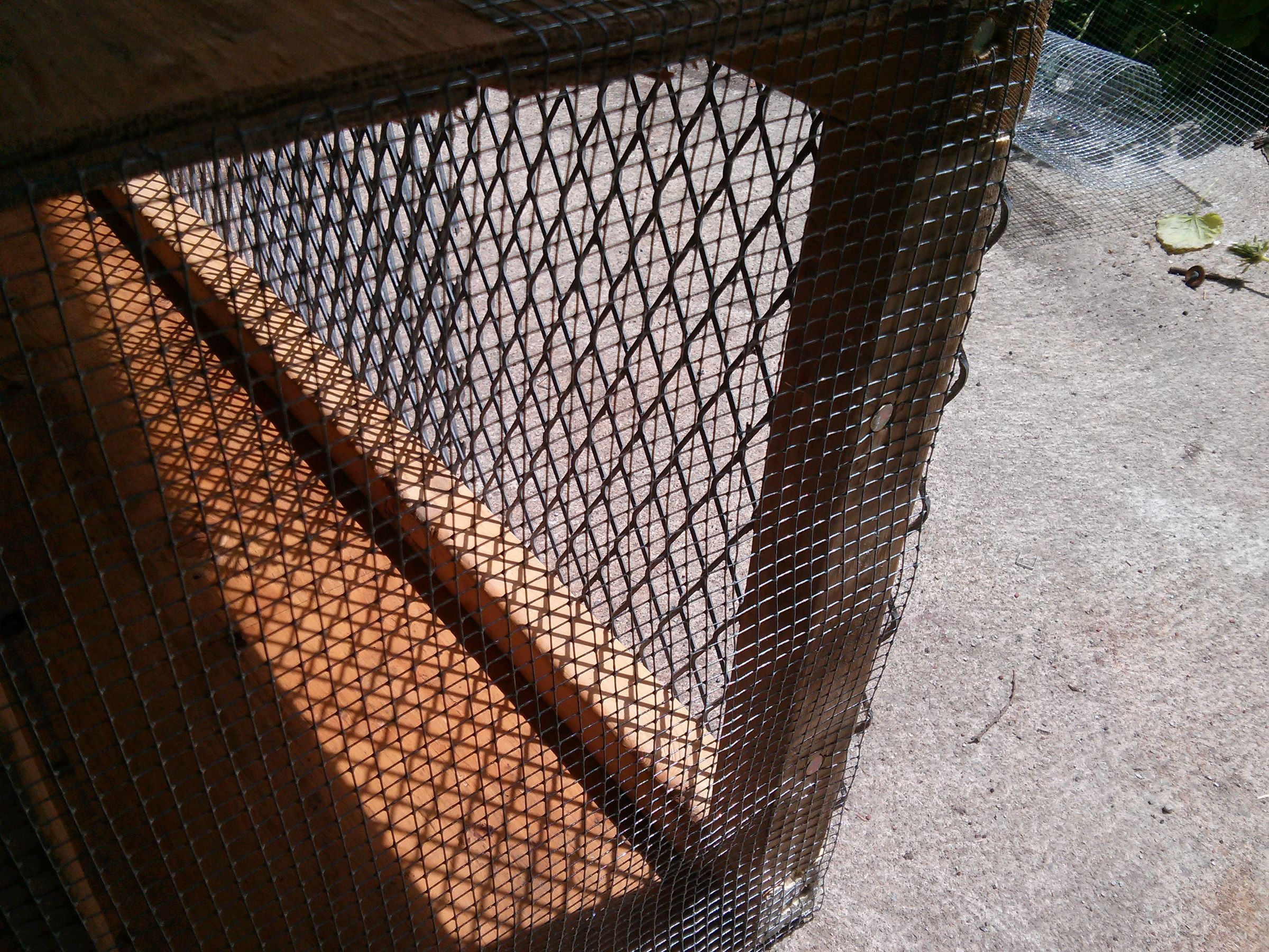 Building a Low Pressure, Humane, Animal Trap : 12 Steps (with Pictures ...